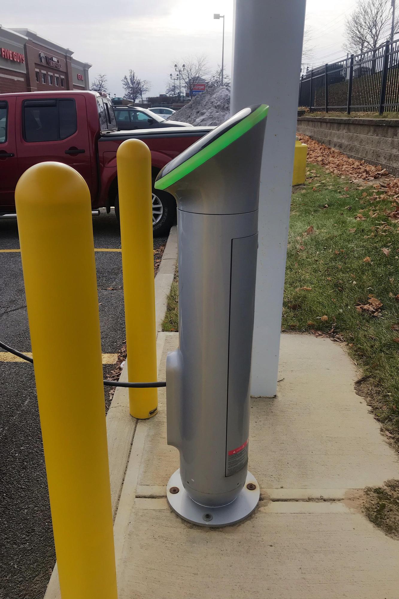 Mohawk Commons | Schenectady, NY | EV Station