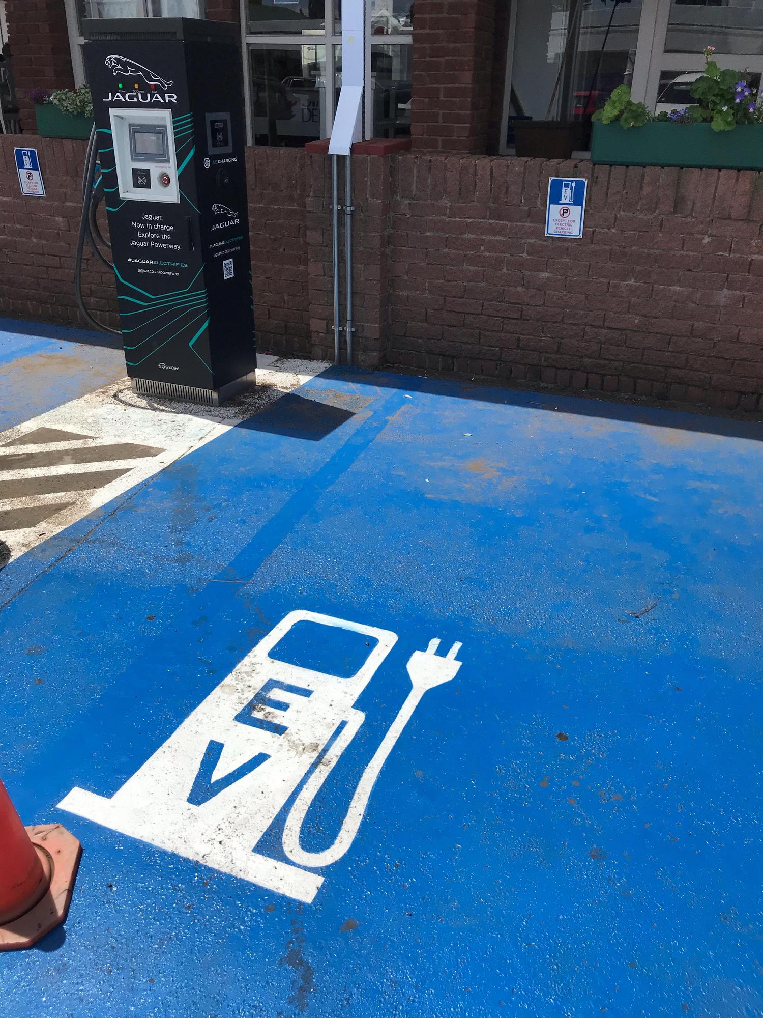 Engen Bergview 1 Stop 60W | Harrismith, FS | EV Station