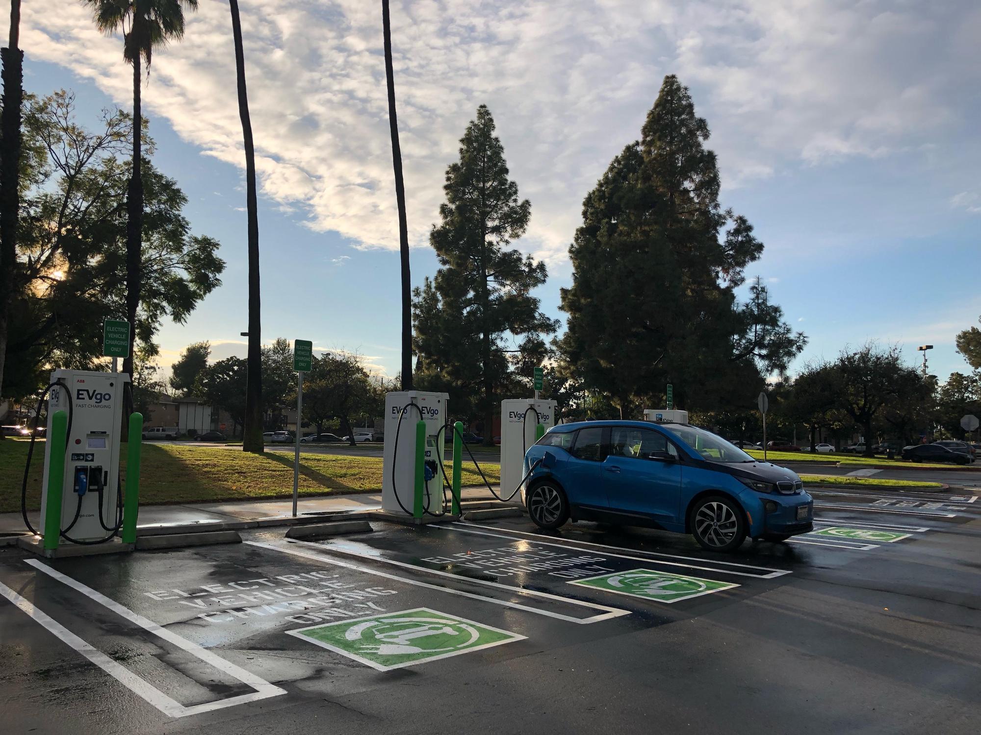 Brookhurst Community Center | Anaheim, CA | EV Station