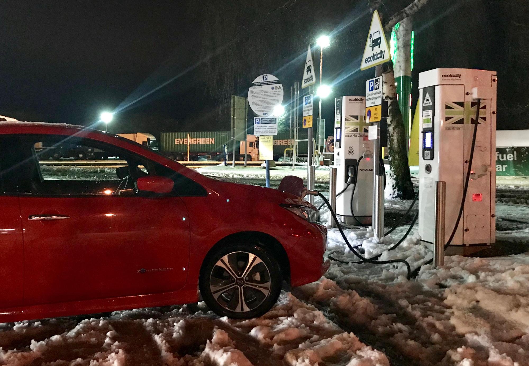 Chieveley Services M4/A34 | Moto Services, M4/A34 Motorway Jct 13 ...