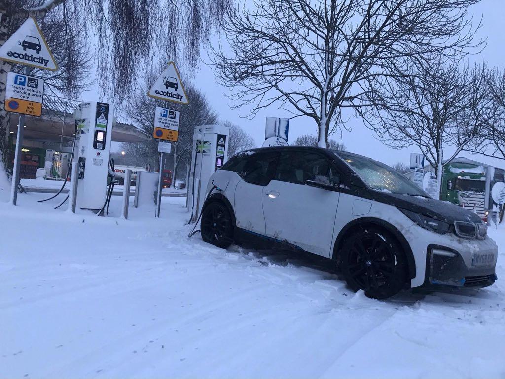 Chieveley Services M4/A34 | Moto Services, M4/A34 Motorway Jct 13 ...