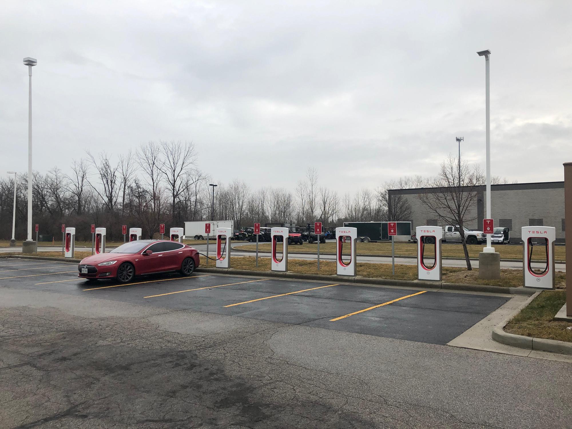 Meijer | Sandusky, OH | EV Station