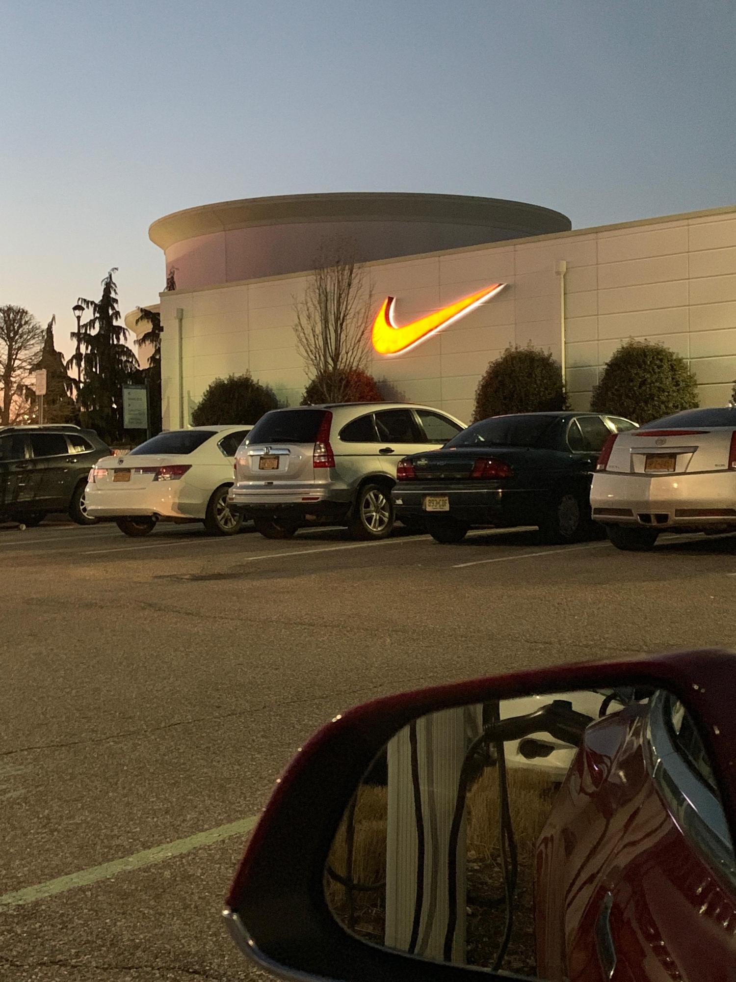 Tanger Outlets Deer Park | Deer Park, NY | EV Station