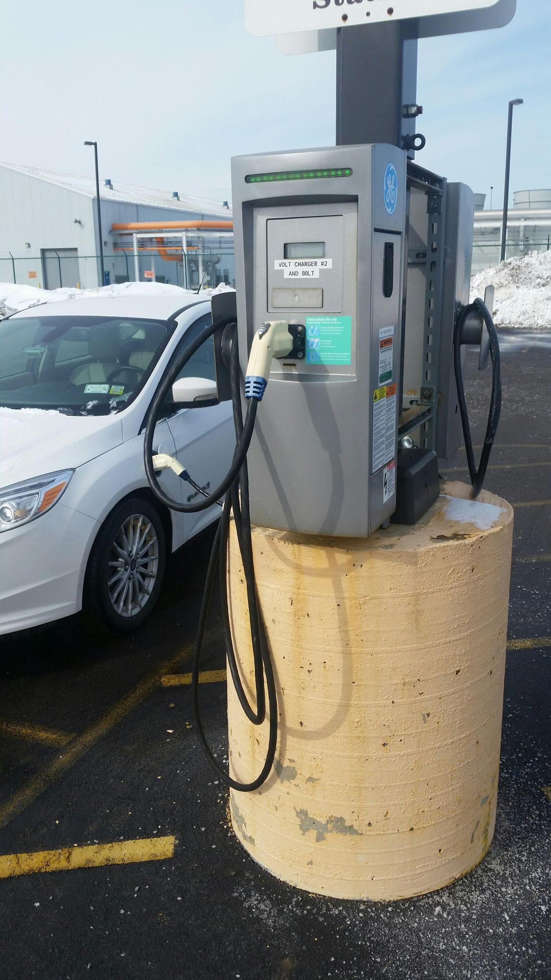 GM Tonawanda Powertrain (1) | Buffalo, NY | EV Station