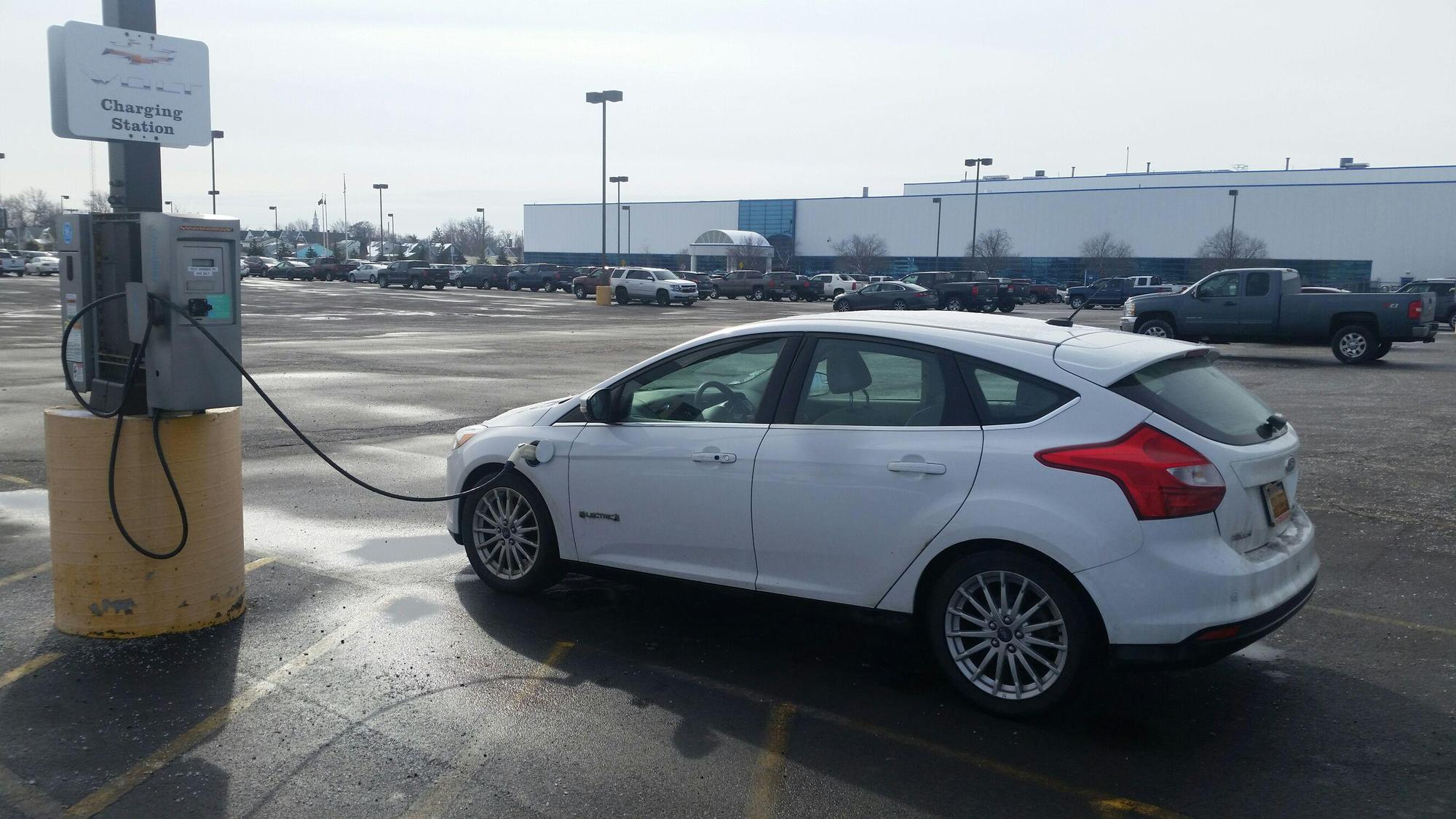 GM Tonawanda Powertrain (1) | Buffalo, NY | EV Station