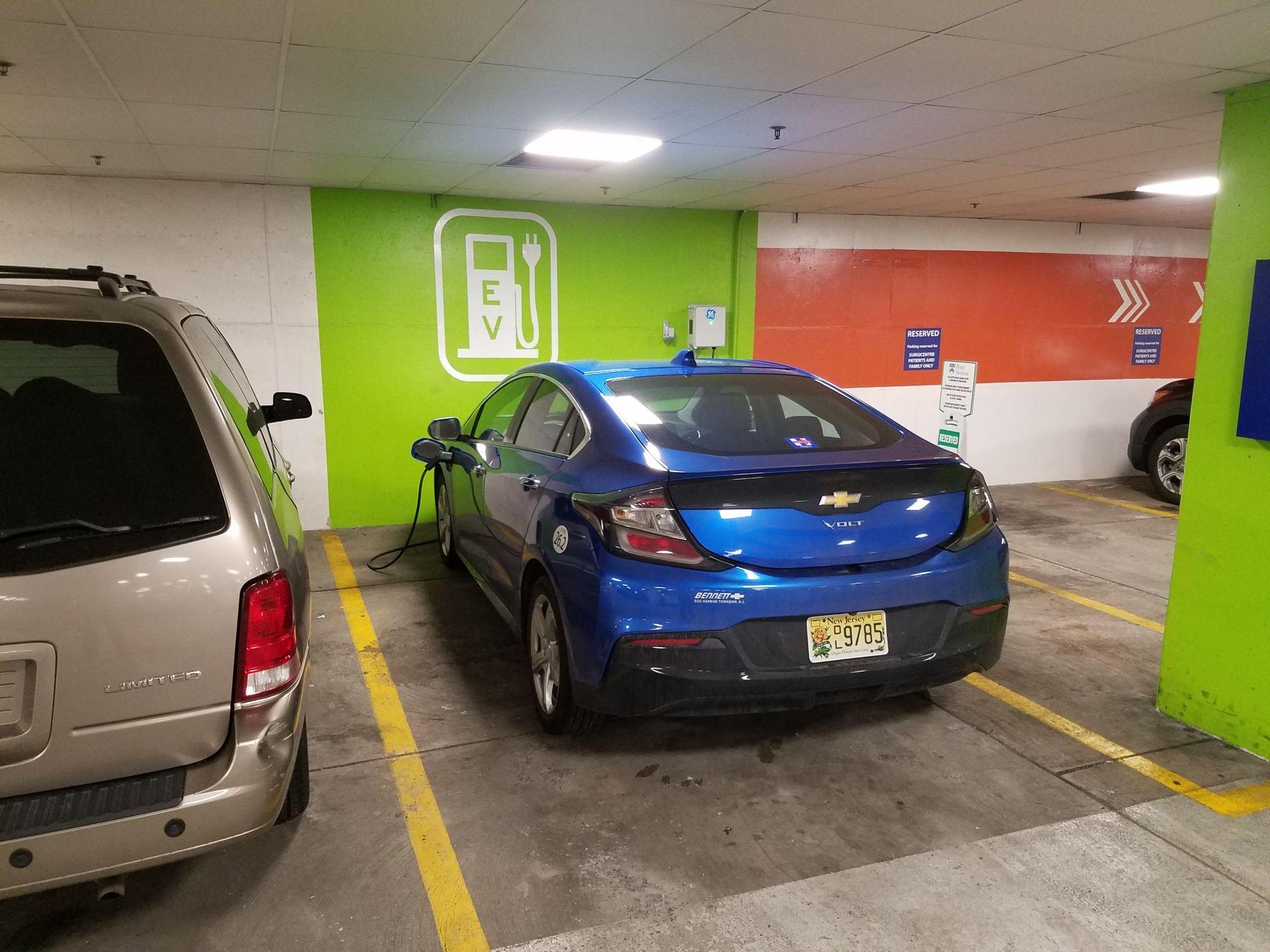 Penn Medical - Perelman Parking Garage | Philadelphia, PA | EV Station