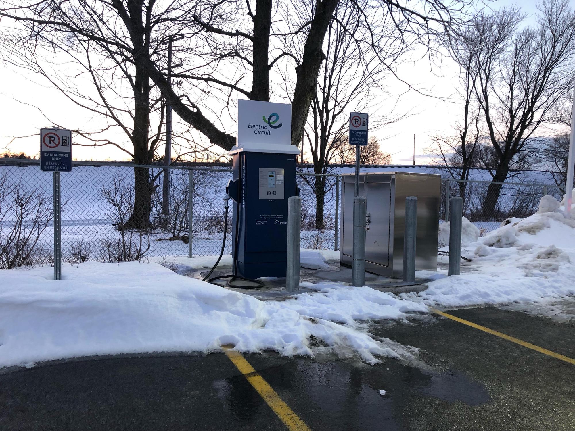 Ultramar | Prescott, ON | EV Station