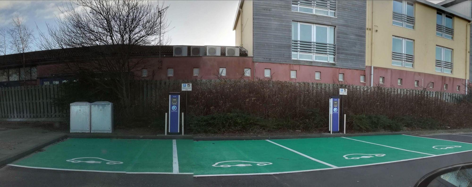 Fisherrow Harbour Car Park | 131 New St, Musselburgh EH21 6DH, UK | EV ...