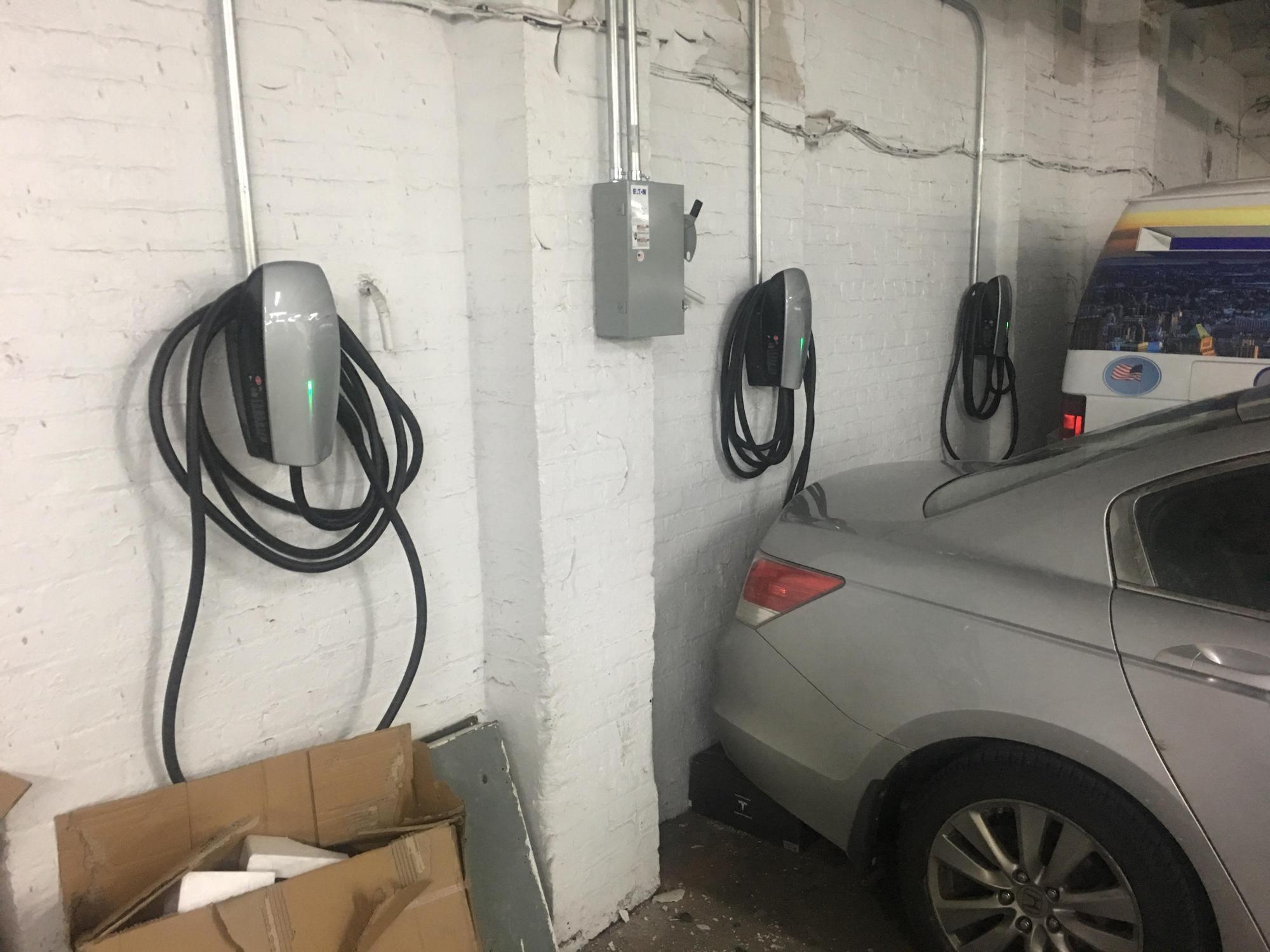 Intellipark | New York, NY | EV Station