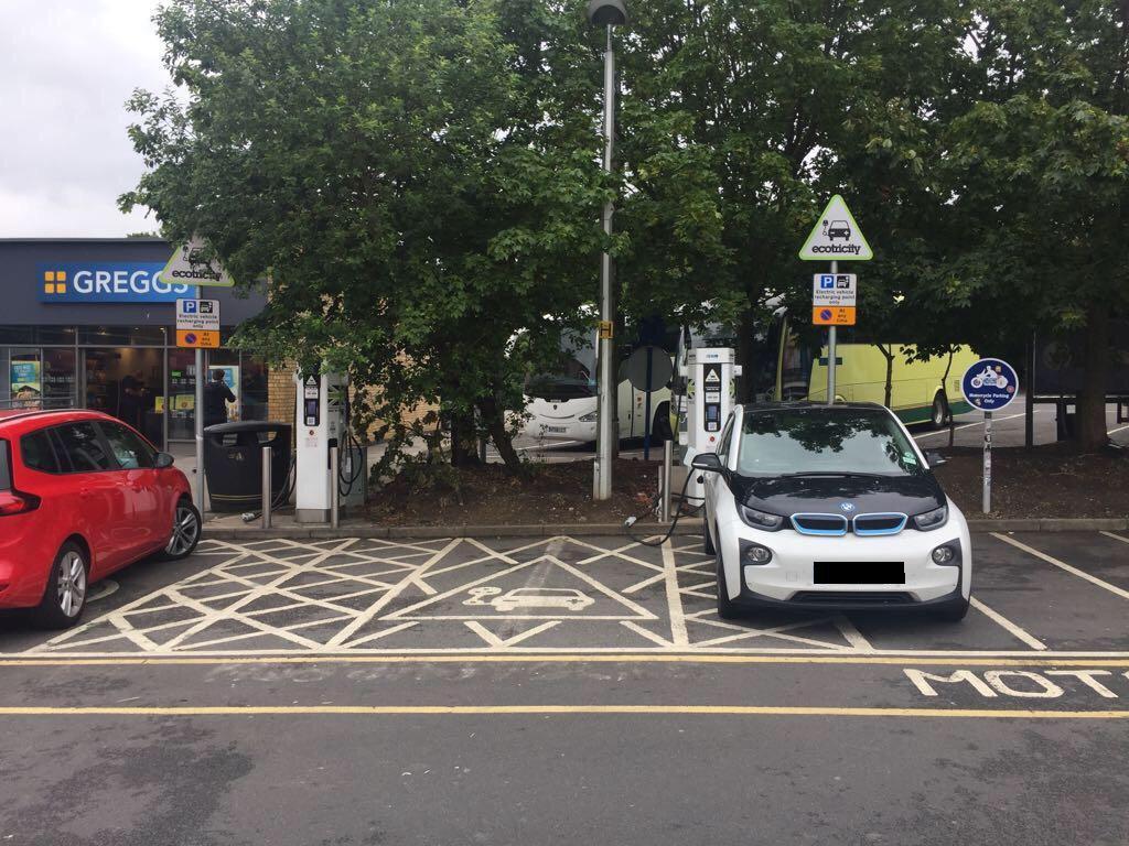 Cherwell Valley Services M40 | Moto Services, M40 Motorway Jct 10 ...