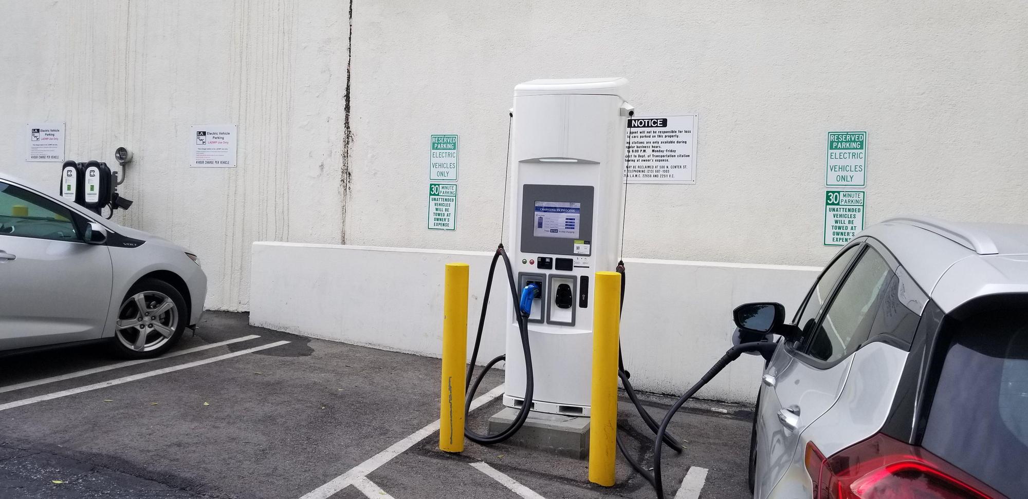 LADWP Joint Service Center | Los Angeles, CA | EV Station