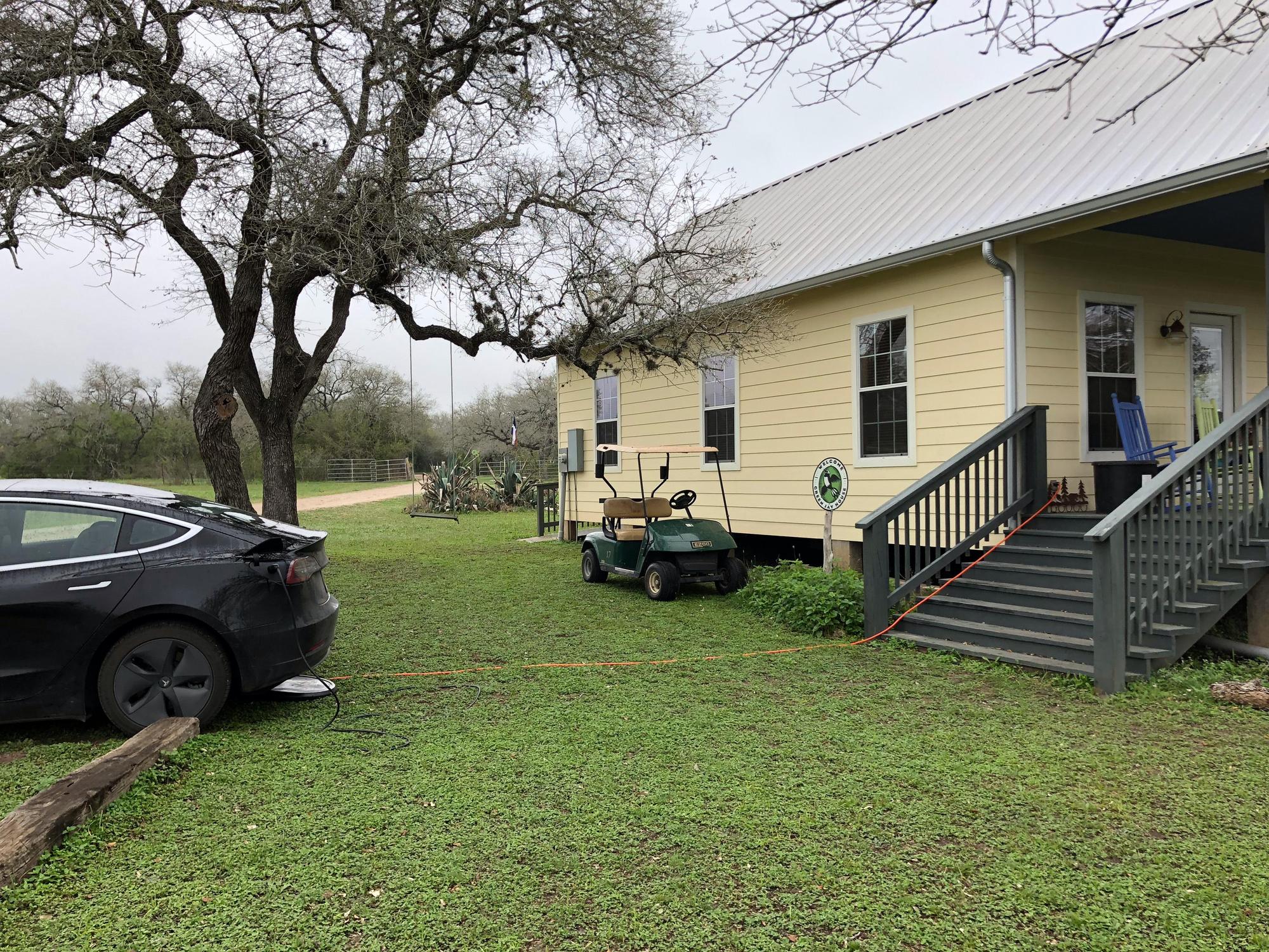 Barnhart Ranch & Nature Retreat | Goliad, TX | EV Station