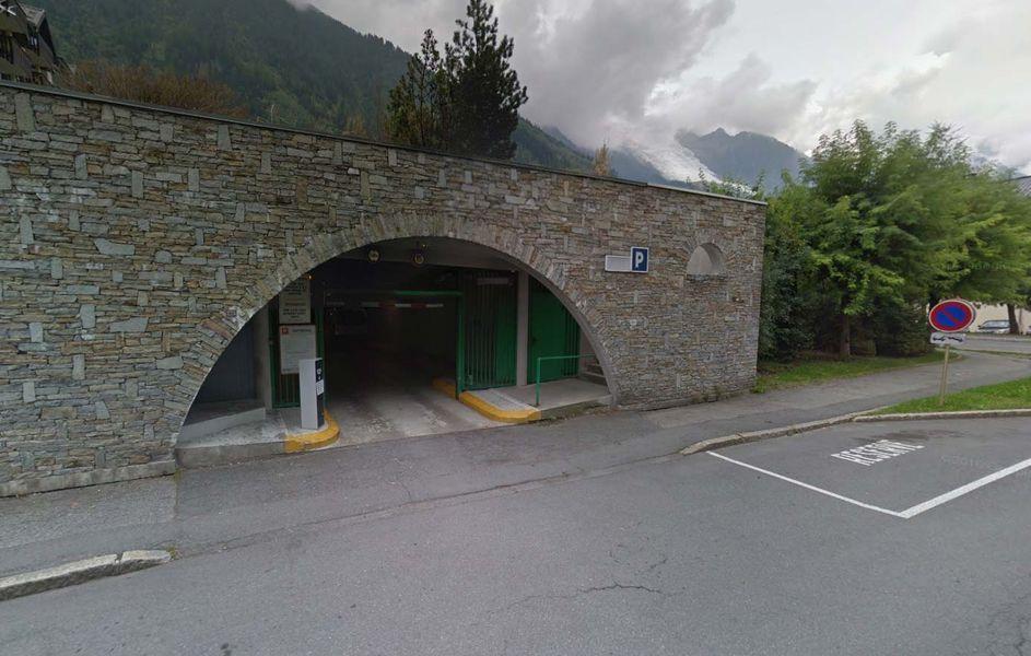 Parking d'Entrèves | Chamonix-Mont-Blanc, Auvergne-Rhône-Alpes | EV Station