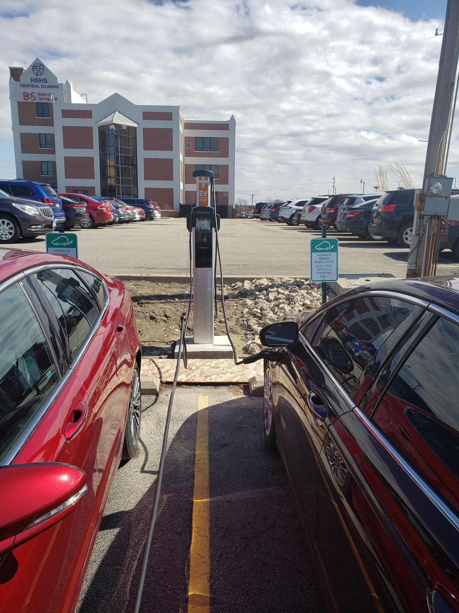 Horace Mann Employee Parking | Springfield, IL | EV Station