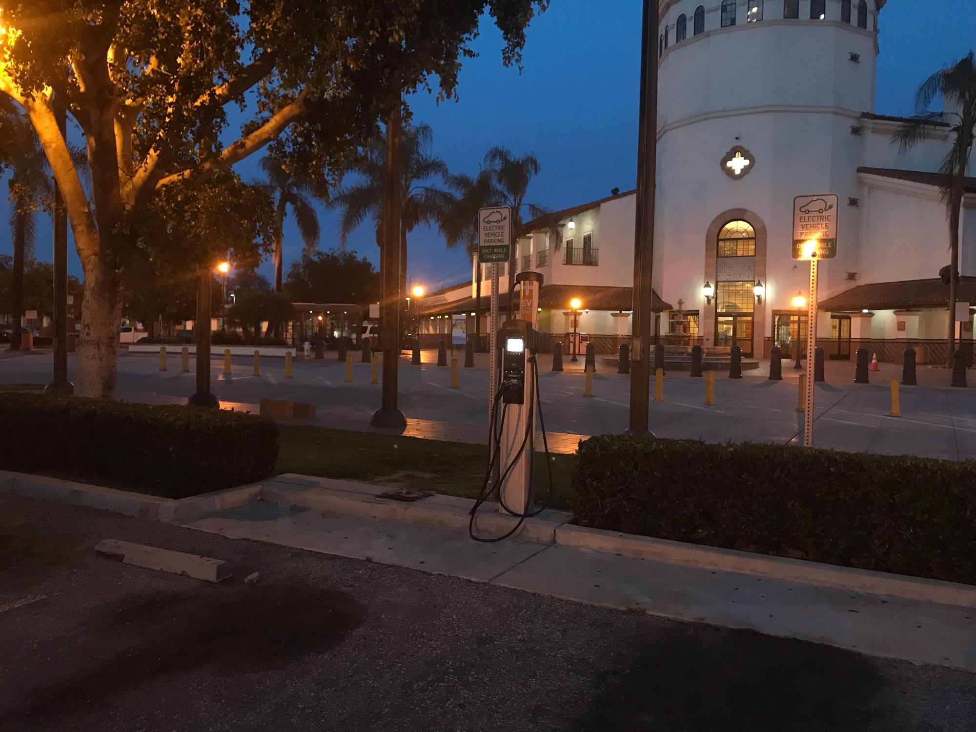 Santa Ana Regional Transportation Center | Santa Ana, CA | EV Station