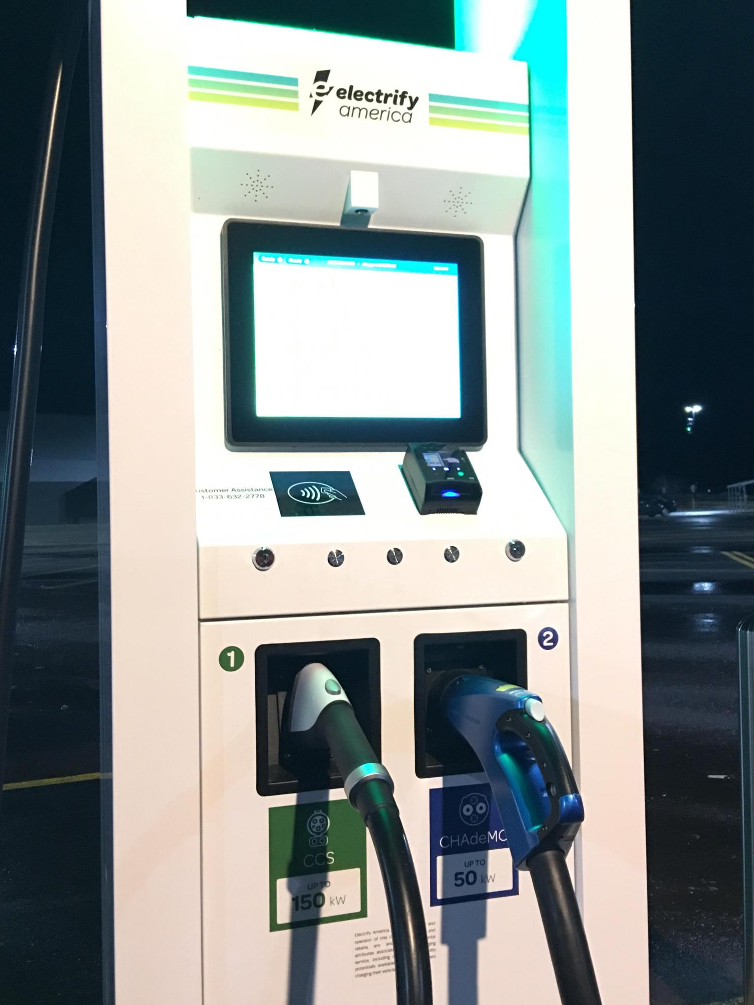 Walmart Supercenter | Eau Claire, WI | EV Station