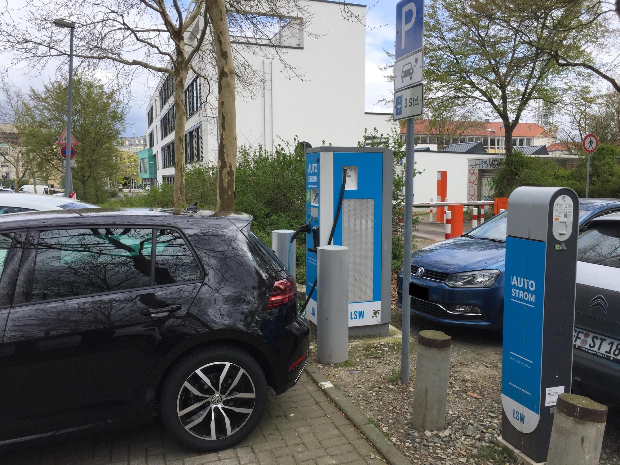 Compleo Charging Technologies GmbH | WOB, NDS | EV Station