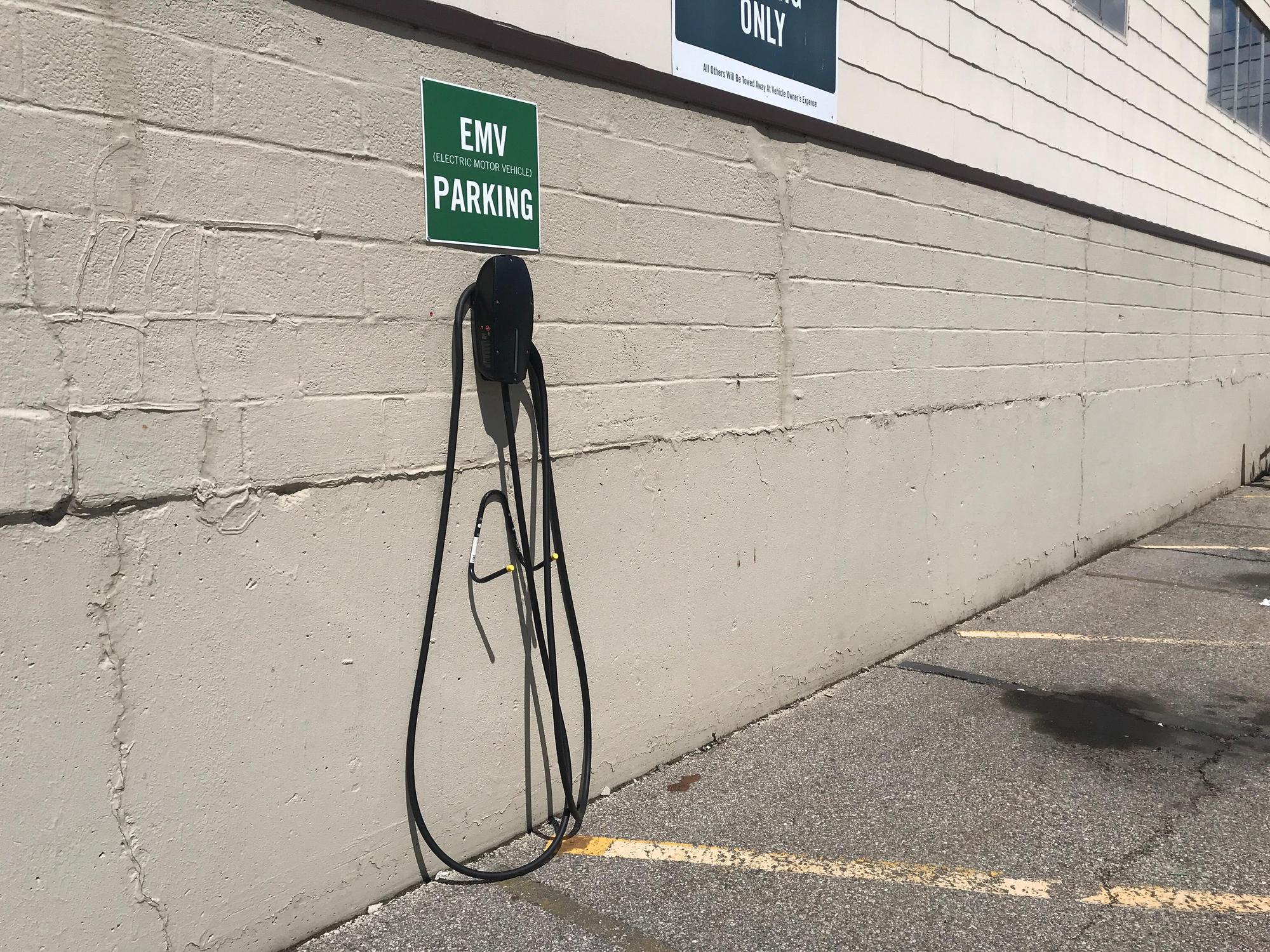 Lifetime Products (Freeport Center) | Clearfield, UT | EV Station