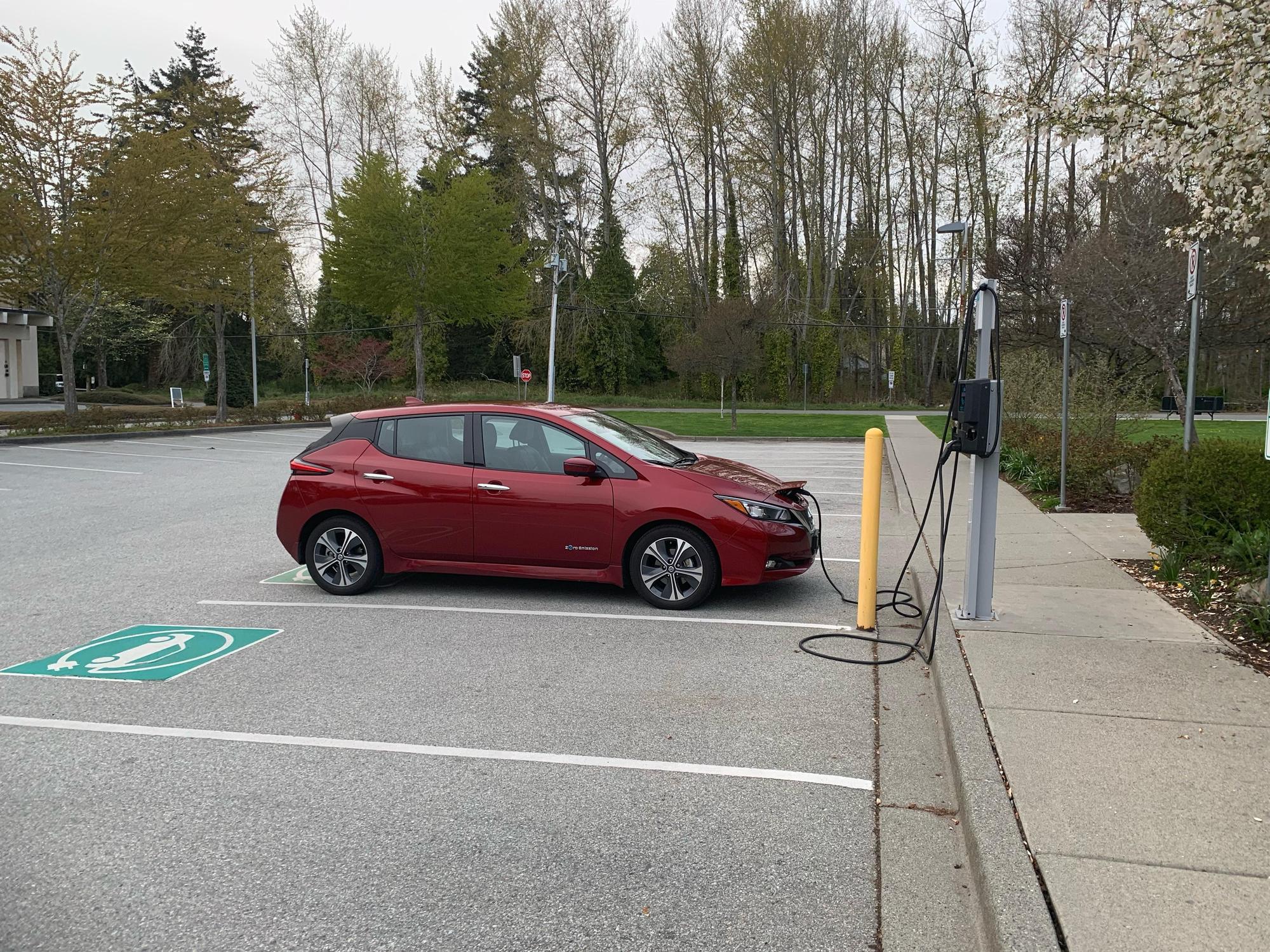Ocean Park Library | Surrey, BC | EV Station