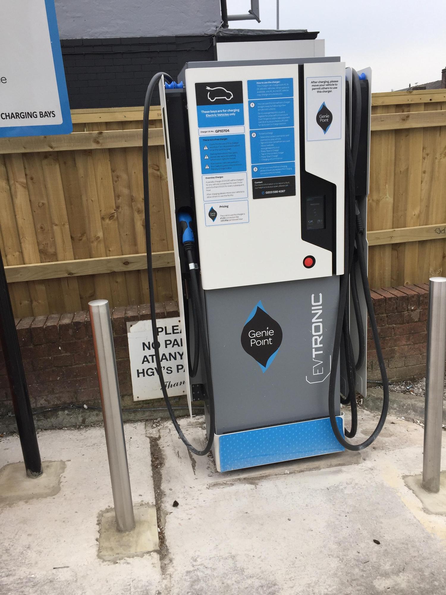 Shell | 1041 Bury Road, Bolton, BL2 6PY, UK | EV Station