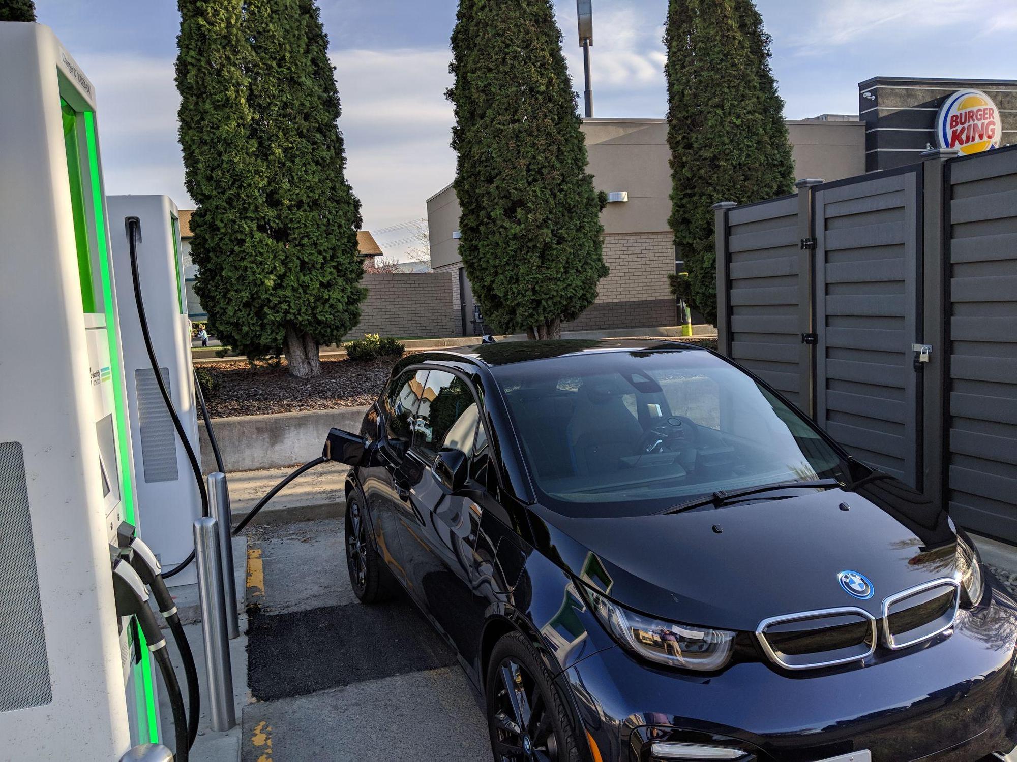 Taco Bell | Ellensburg, WA | EV Station