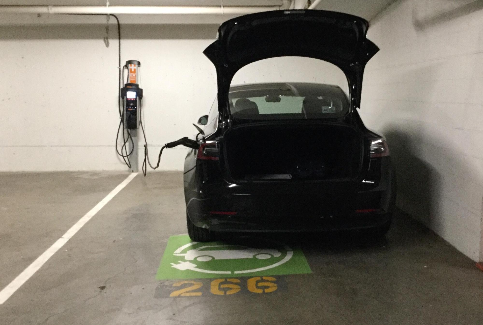 Fortinet 1&2 | Burnaby, BC | EV Station