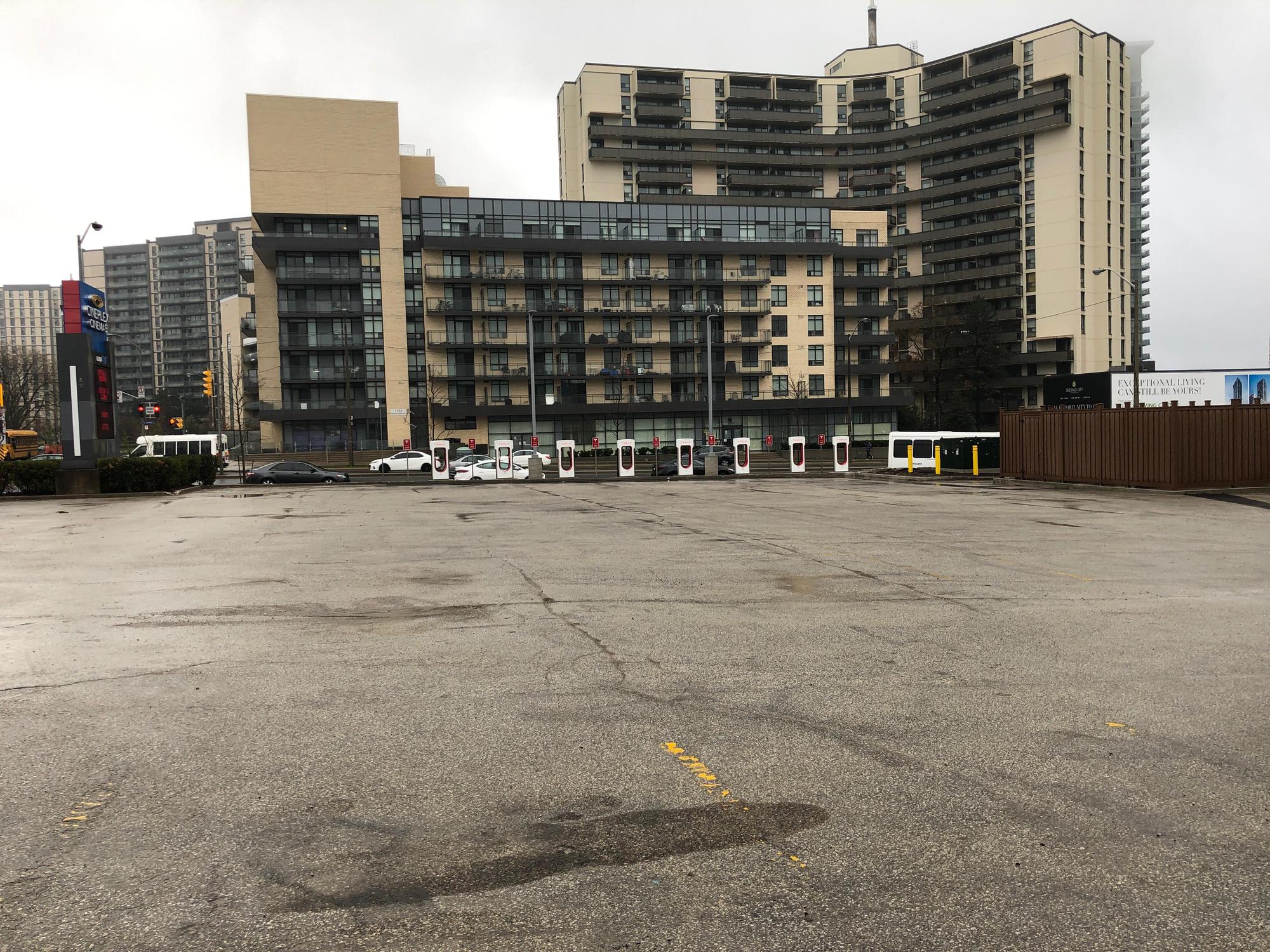 CF Fairview Mall | Toronto, ON | EV Station