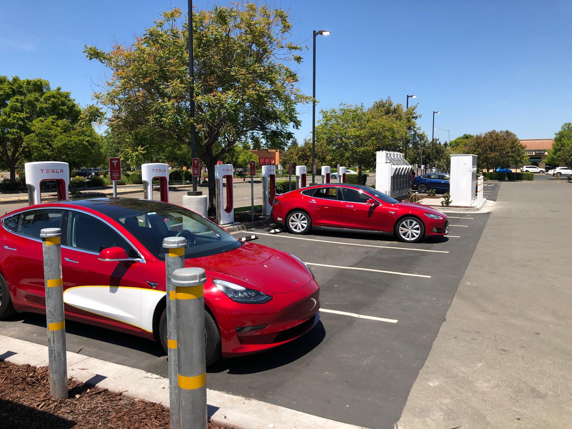 Target (2) | Rohnert Park, CA | EV Station
