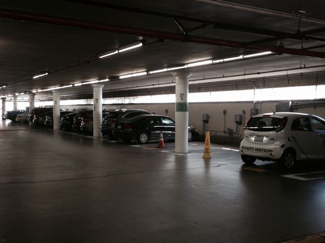 LADWP John Ferraro Building | Los Angeles, CA | EV Station