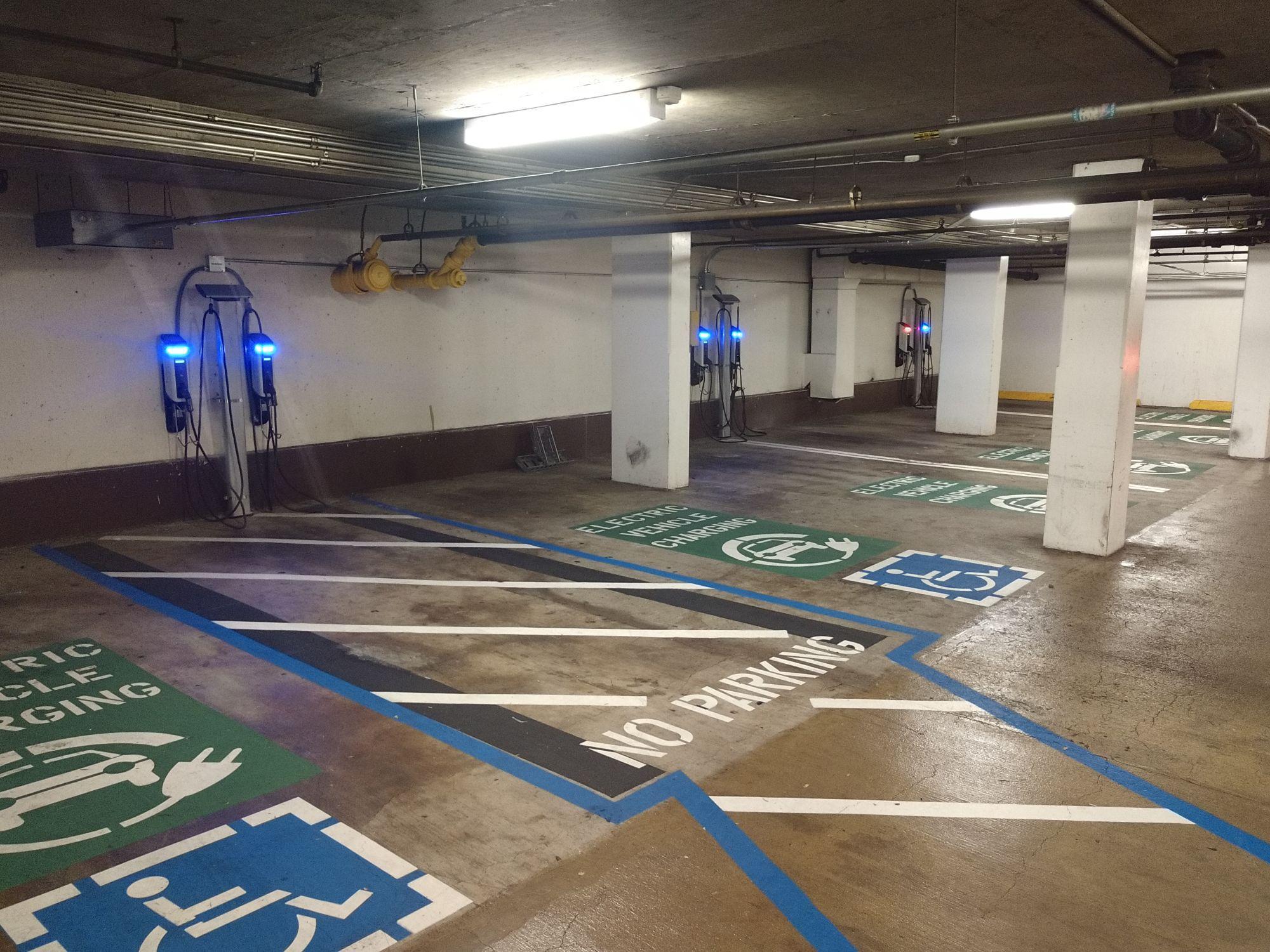 One Embarcadero Center | SF, CA | EV Station