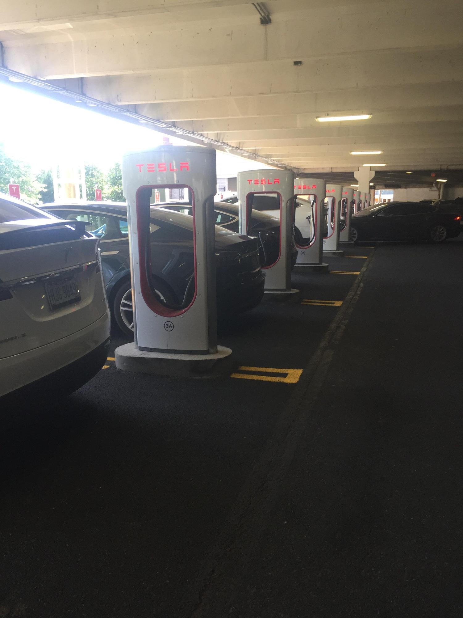 RIO Lakefront - Target Parking | Gaithersburg, MD | EV Station