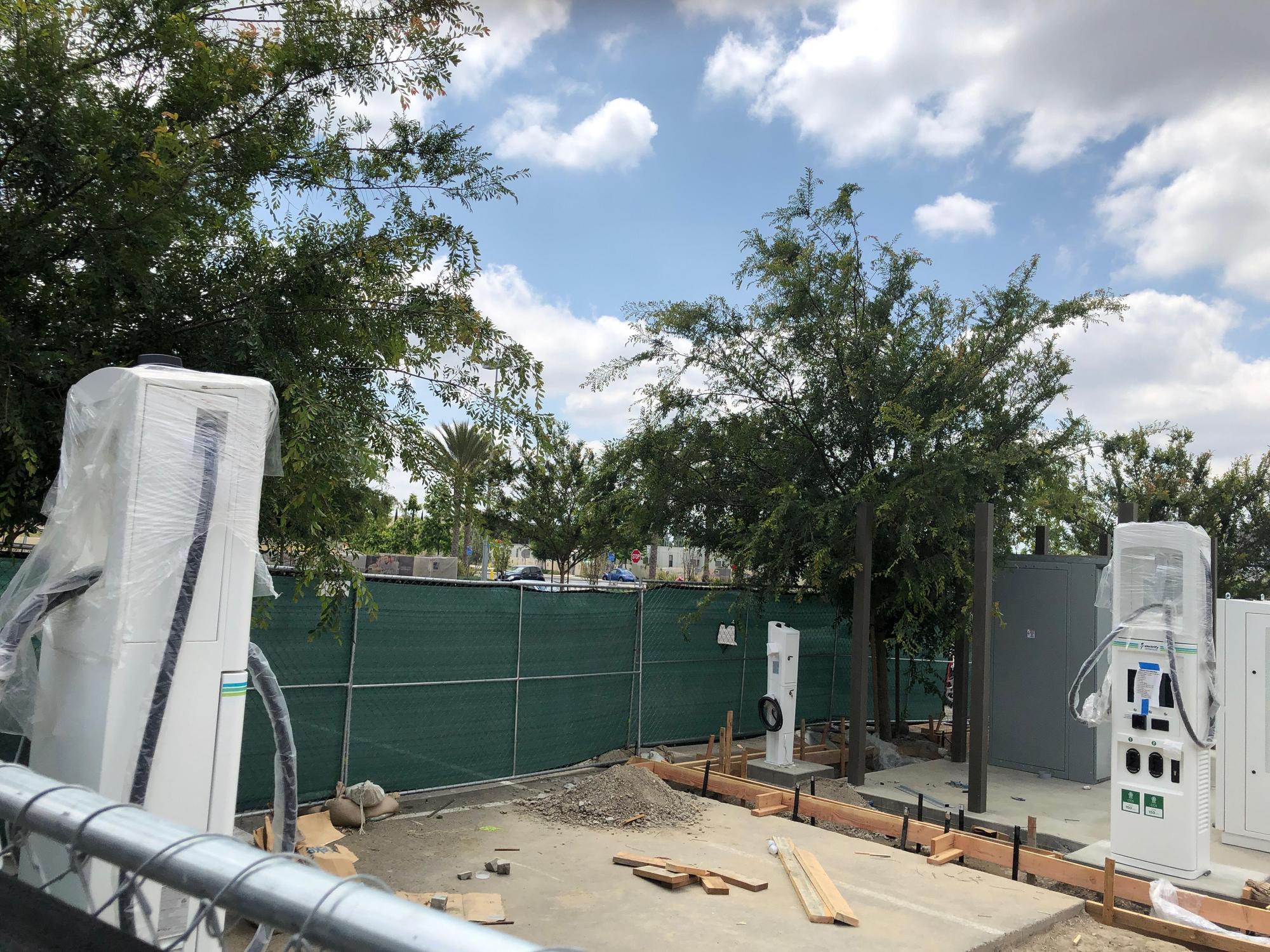 Walmart Supercenter Downey | Downey, CA | EV Station