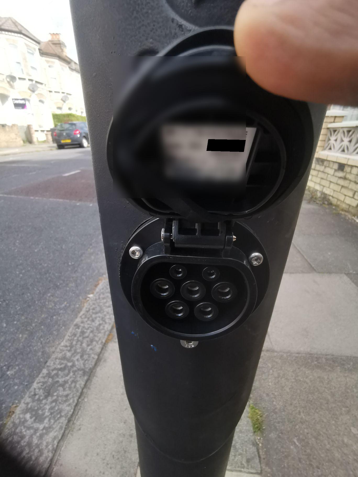 29 Ballater Road Parking | 29 Ballater Road, London, SW2 5QS, GBR | EV ...