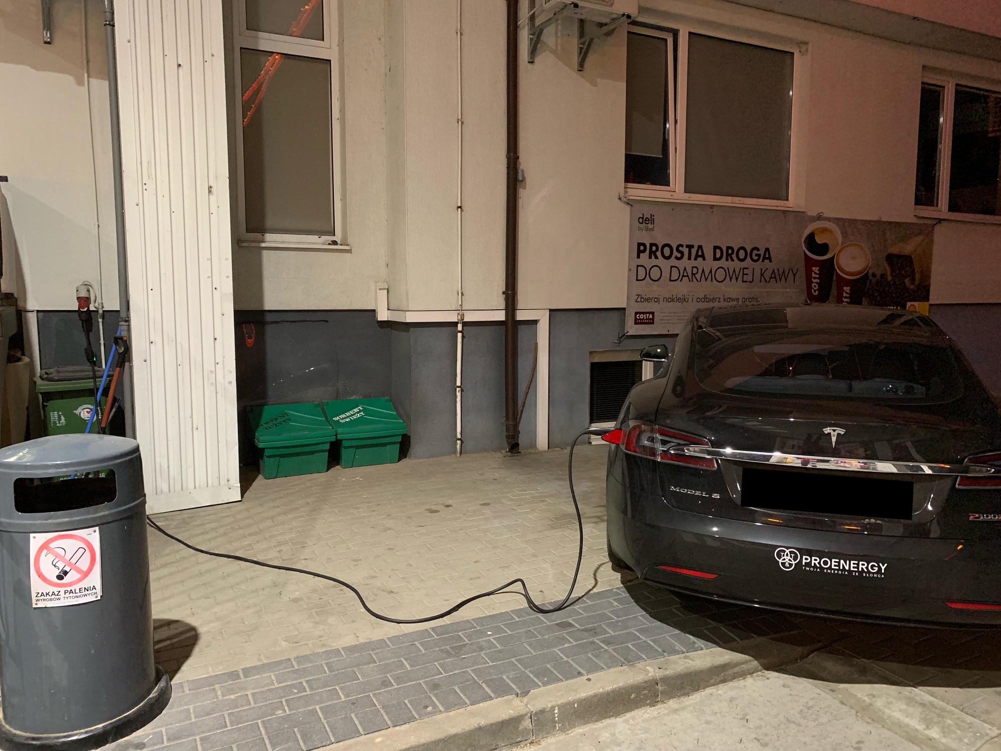 Shell | Radule, 16-080‎ Tykocin, Poland | EV Station