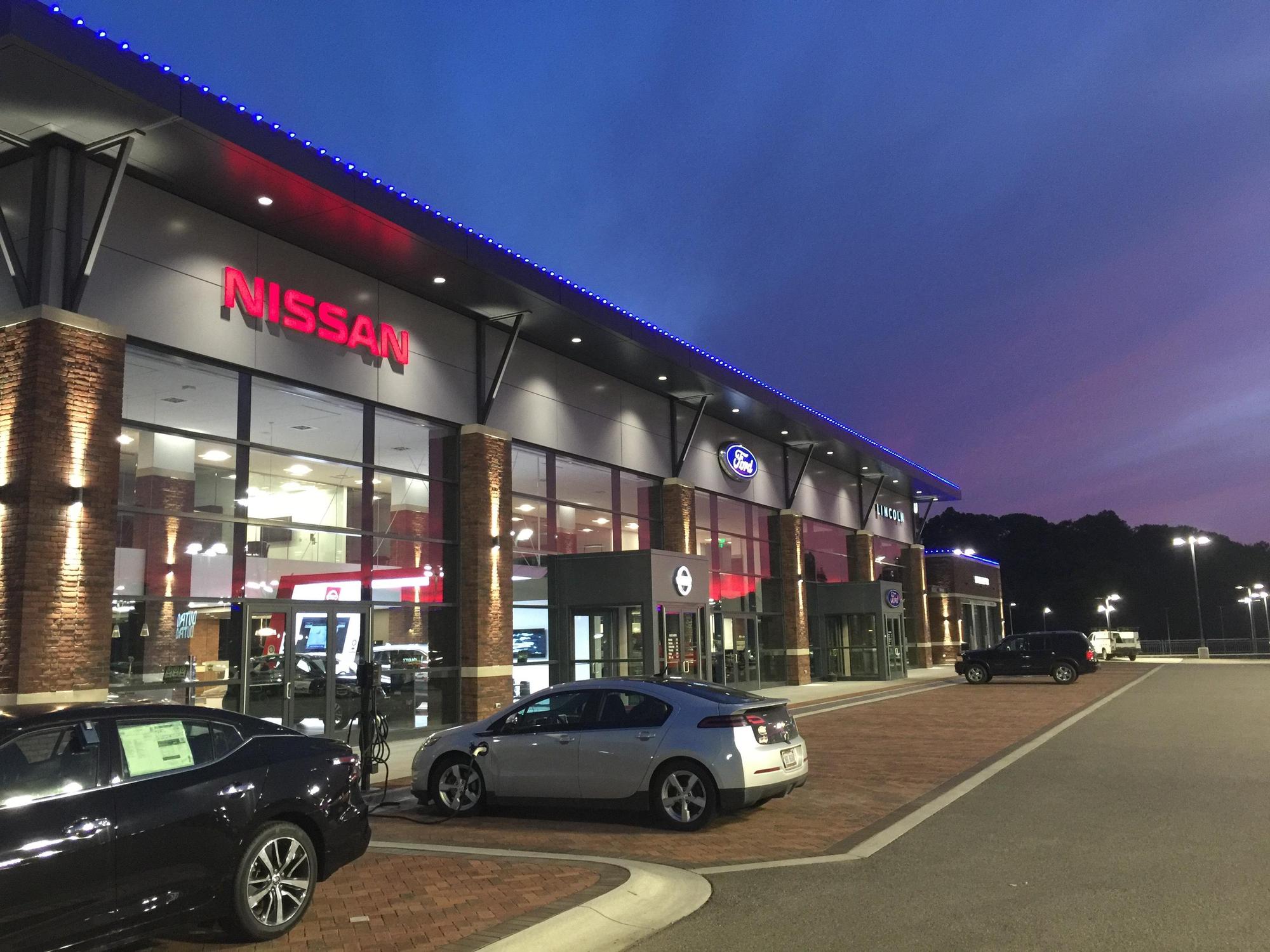 Dutro Nissan | Zanesville, OH | EV Station