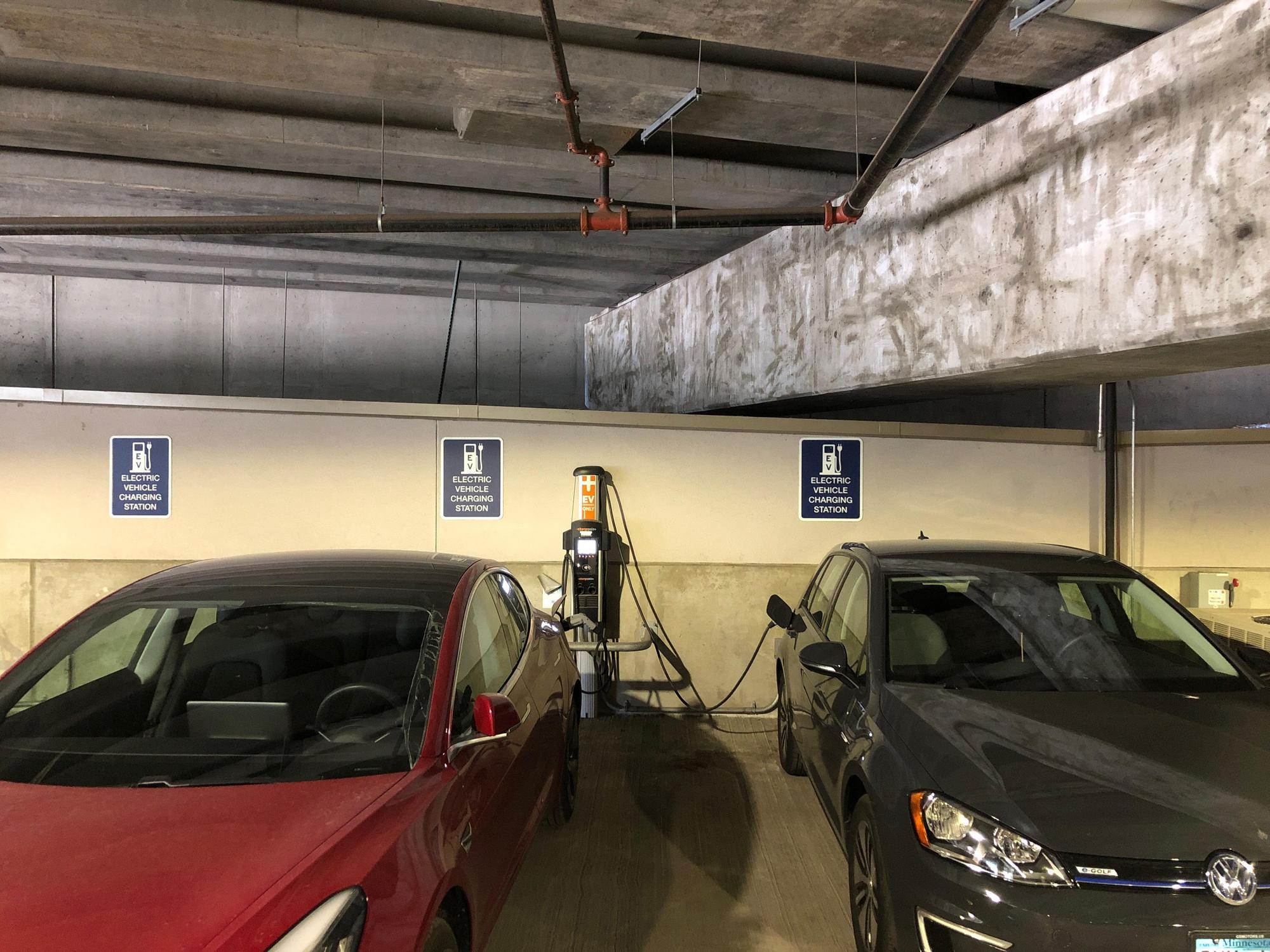 Target Field Station Ramp | Minneapolis, MN | EV Station