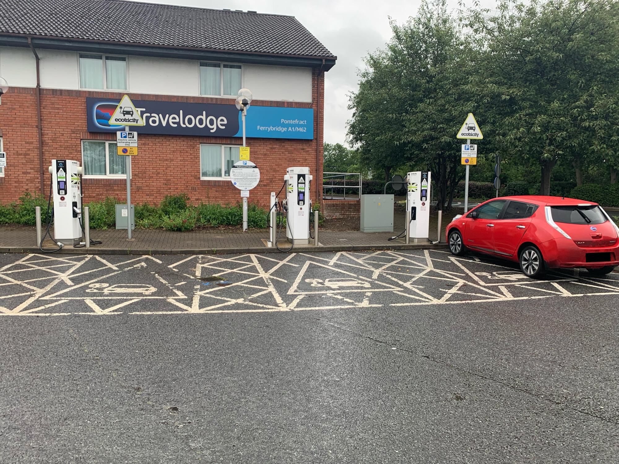 Moto Ferrybridge (1) | Moto Services, M62 Motorway Jct 33 / A1(M ...