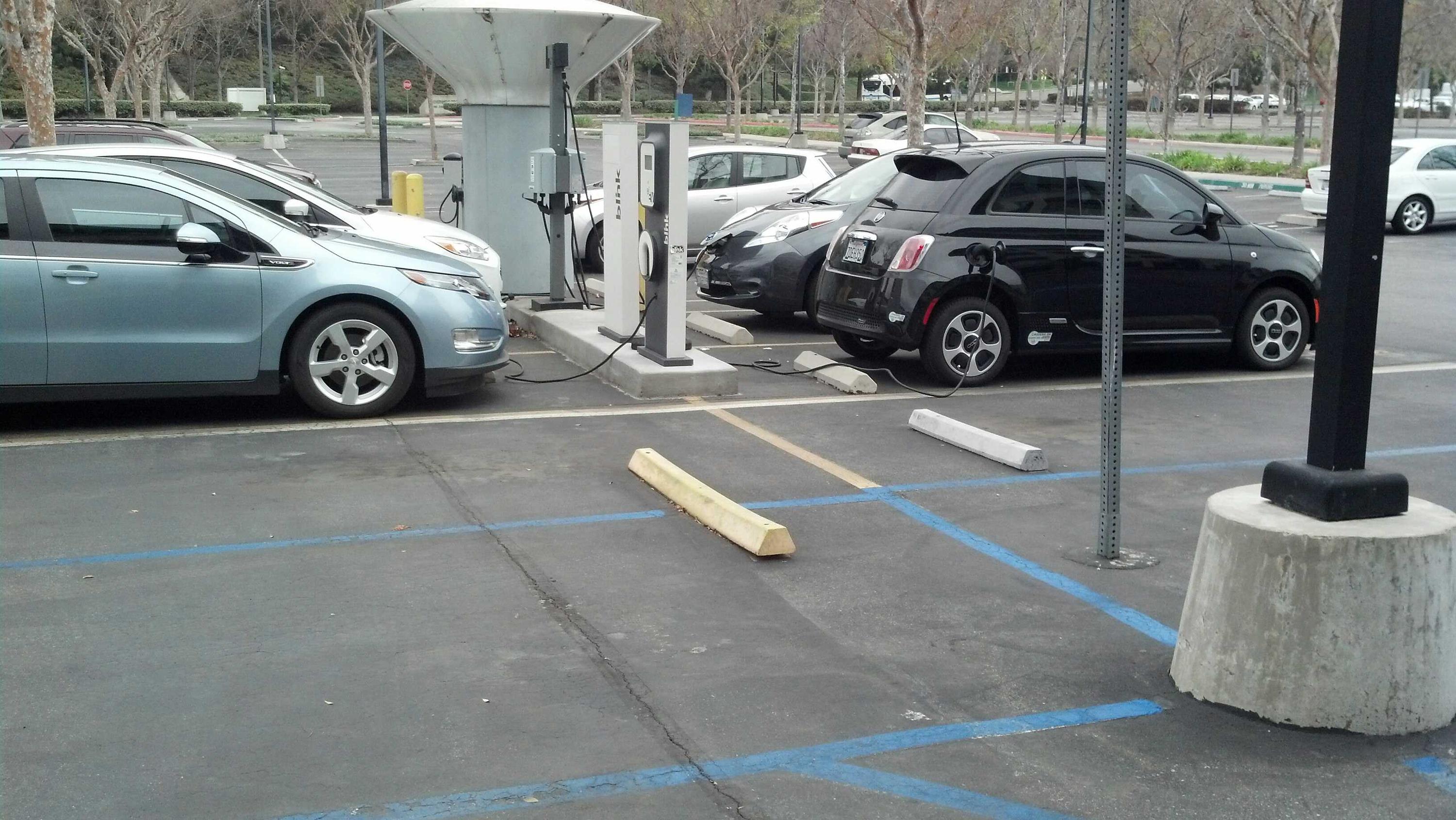 SCAQMD Offices (2) | Diamond Bar, CA | EV Station