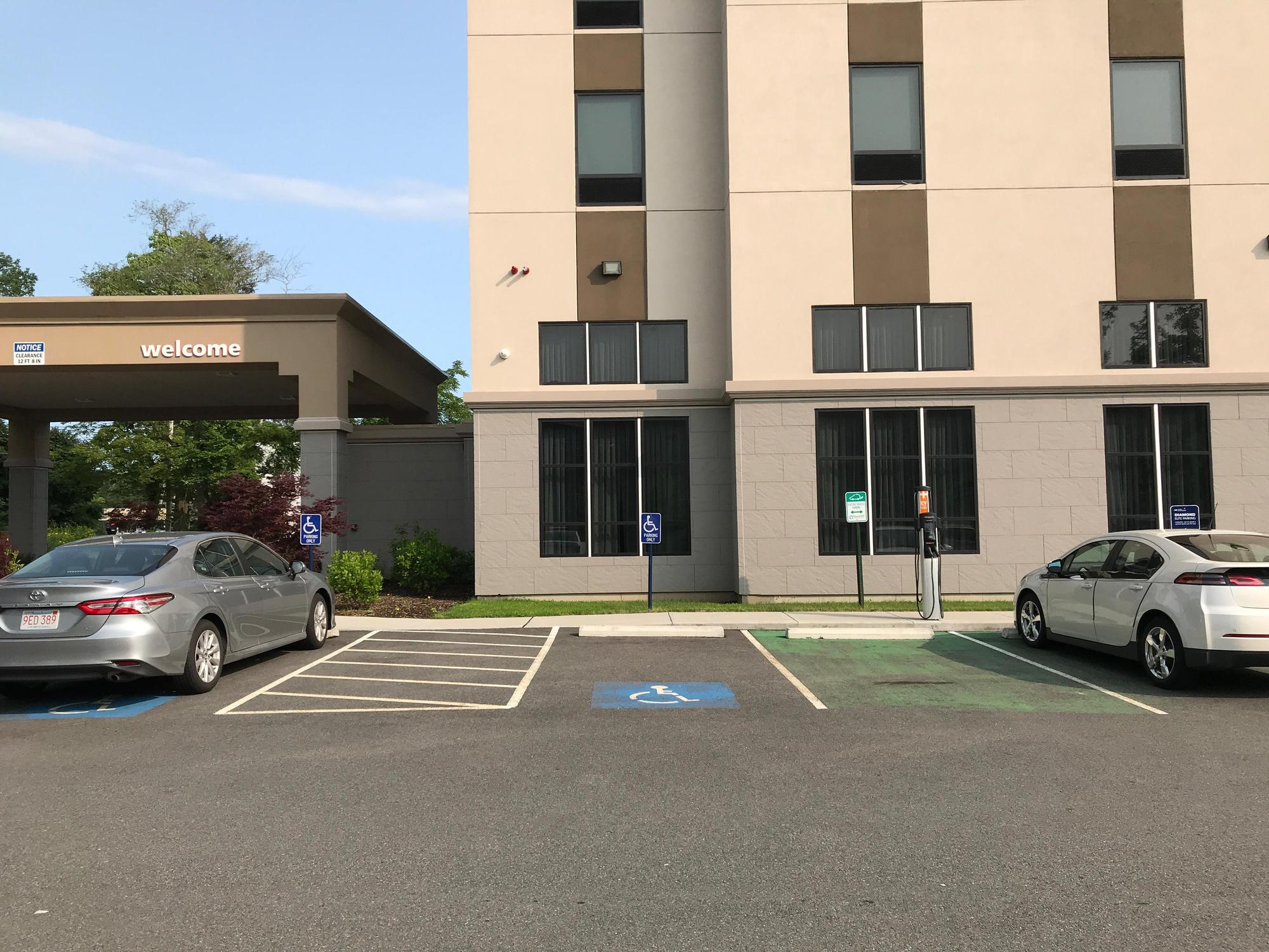 Hampton Inn Boston Stoughton