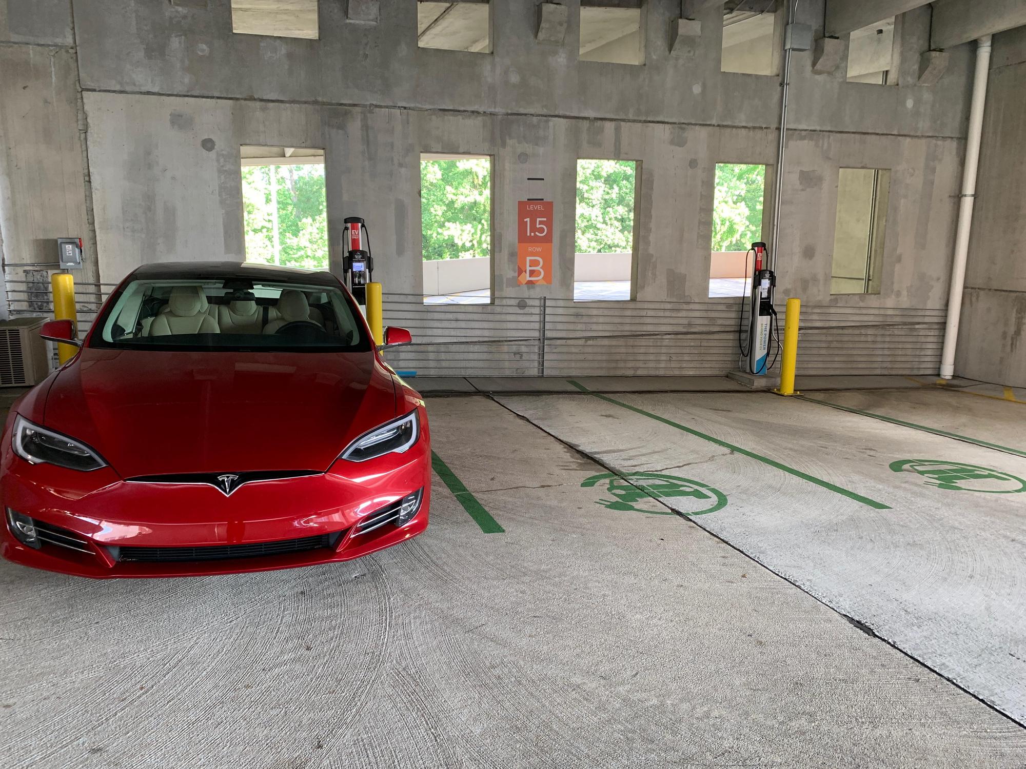 The Battery Atlanta - Orange Deck | Atlanta, GA | EV Station