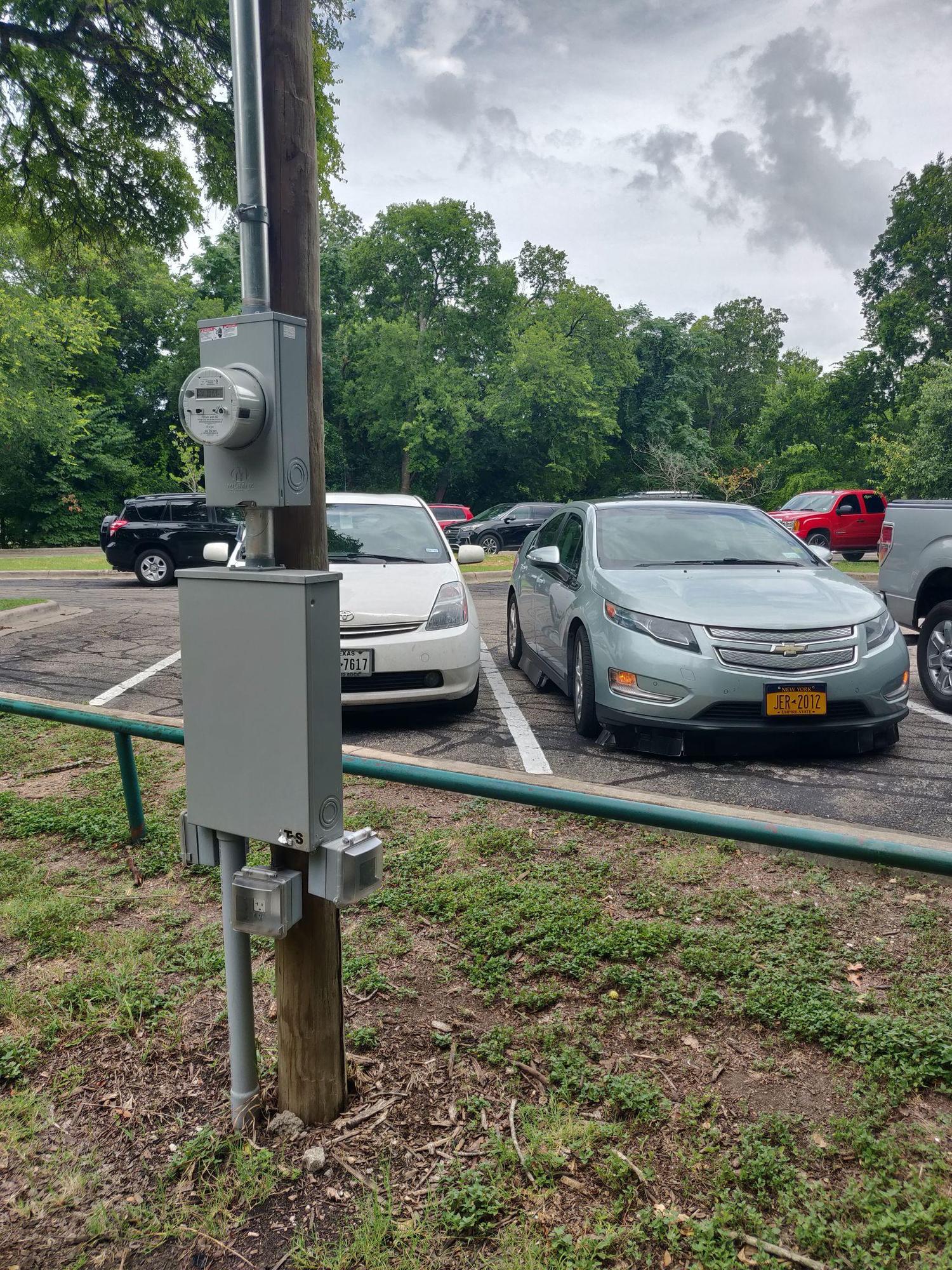 Pfluger Park | Pflugerville, TX | EV Station