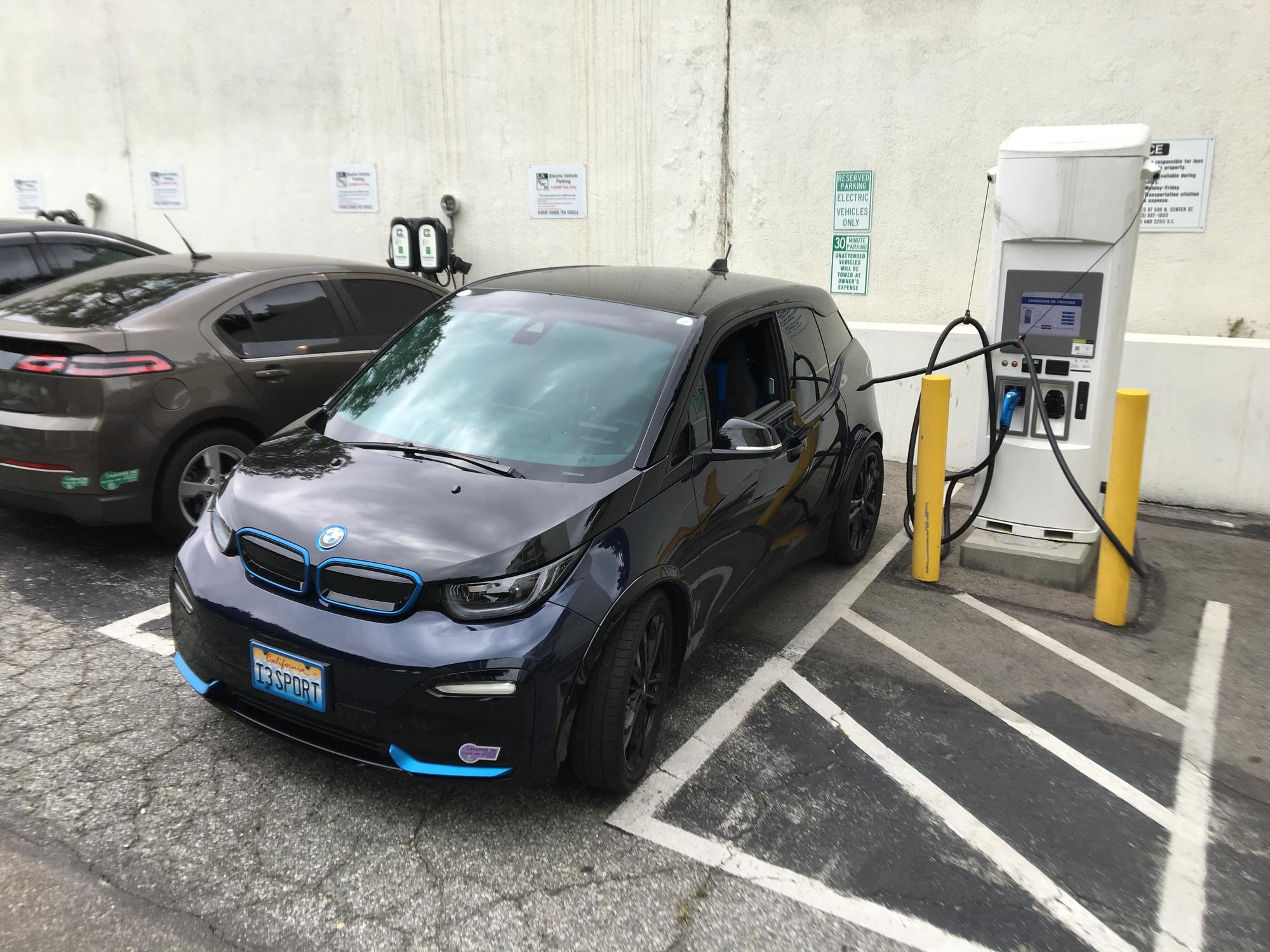 LADWP Joint Service Center | Los Angeles, CA | EV Station
