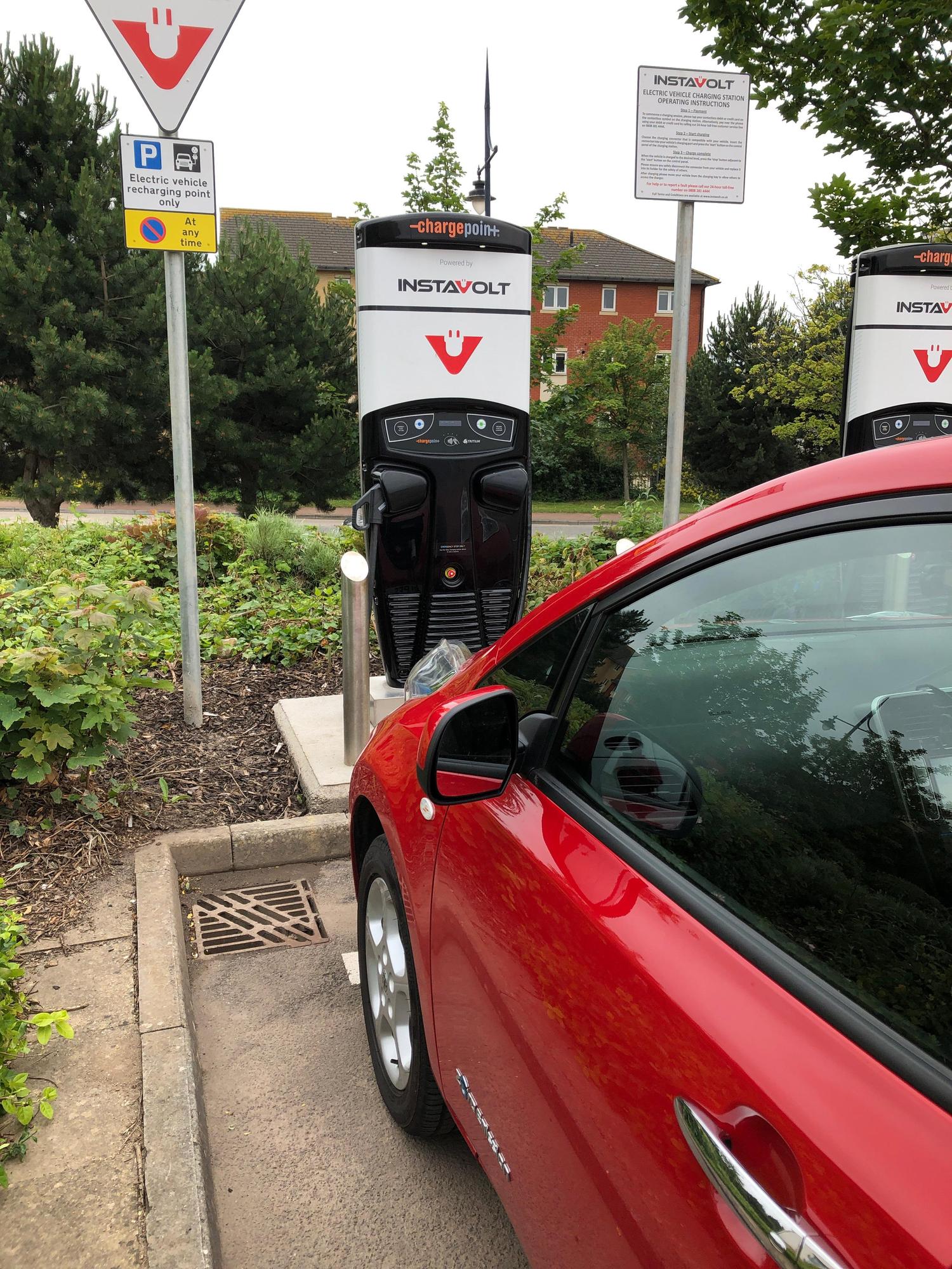 Waterfront Retail Park Car Park Barry | Waterfront Retail Park, Heol ...