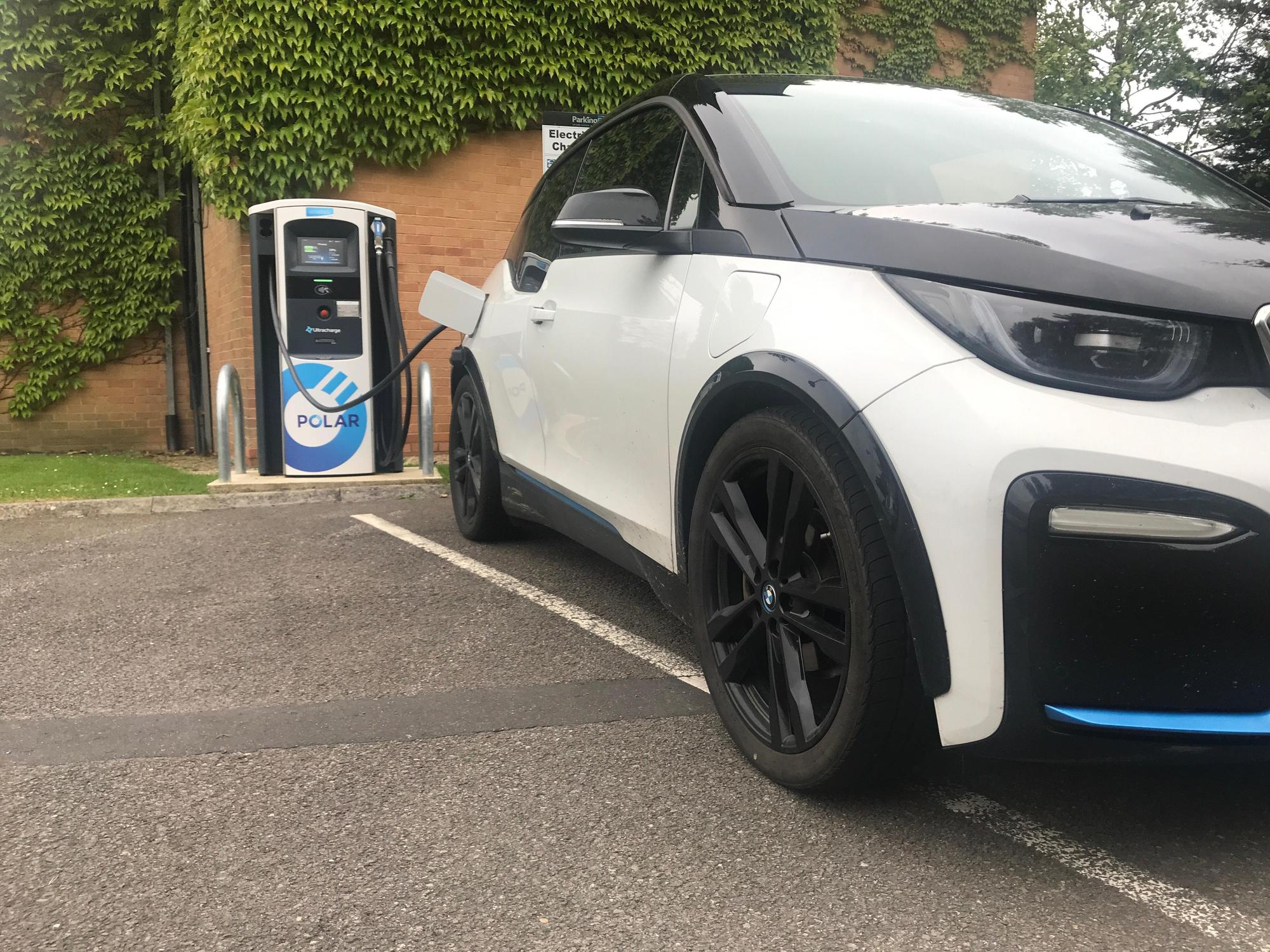 Holiday Inn Gloucester | Barnwood, England | EV Station