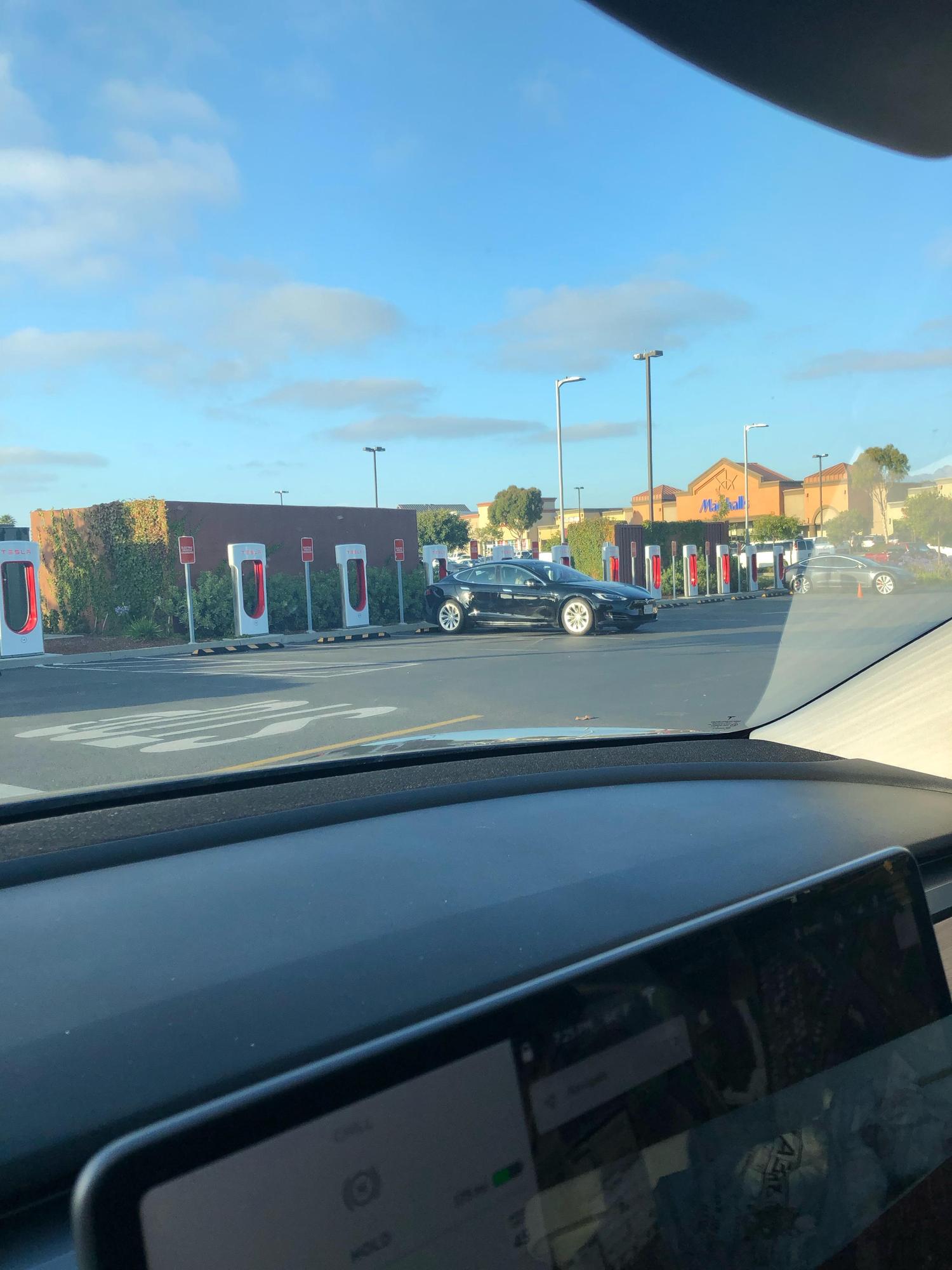 Harden Ranch Plaza | Salinas, CA | EV Station