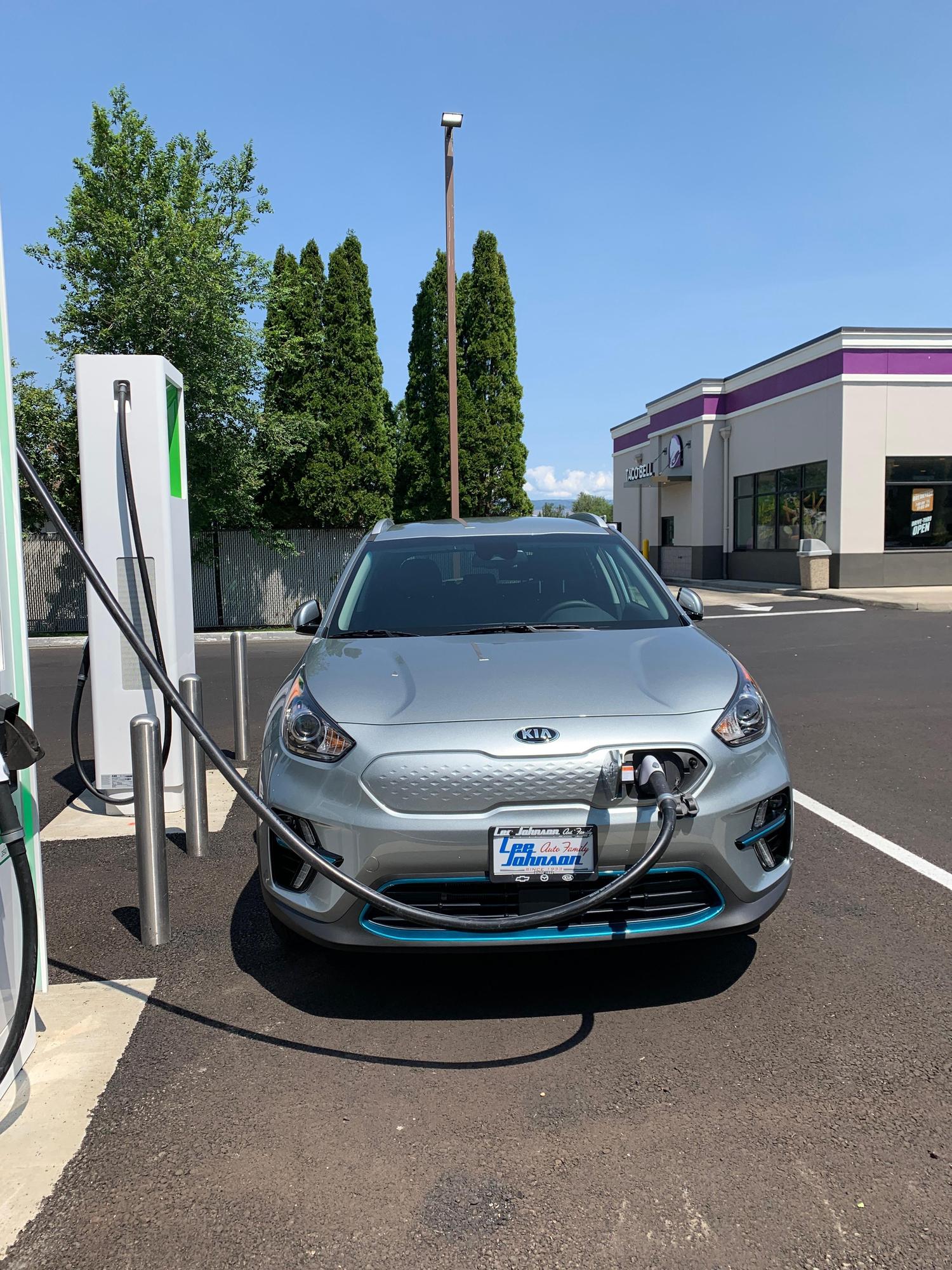 Taco Bell | Ellensburg, WA | EV Station