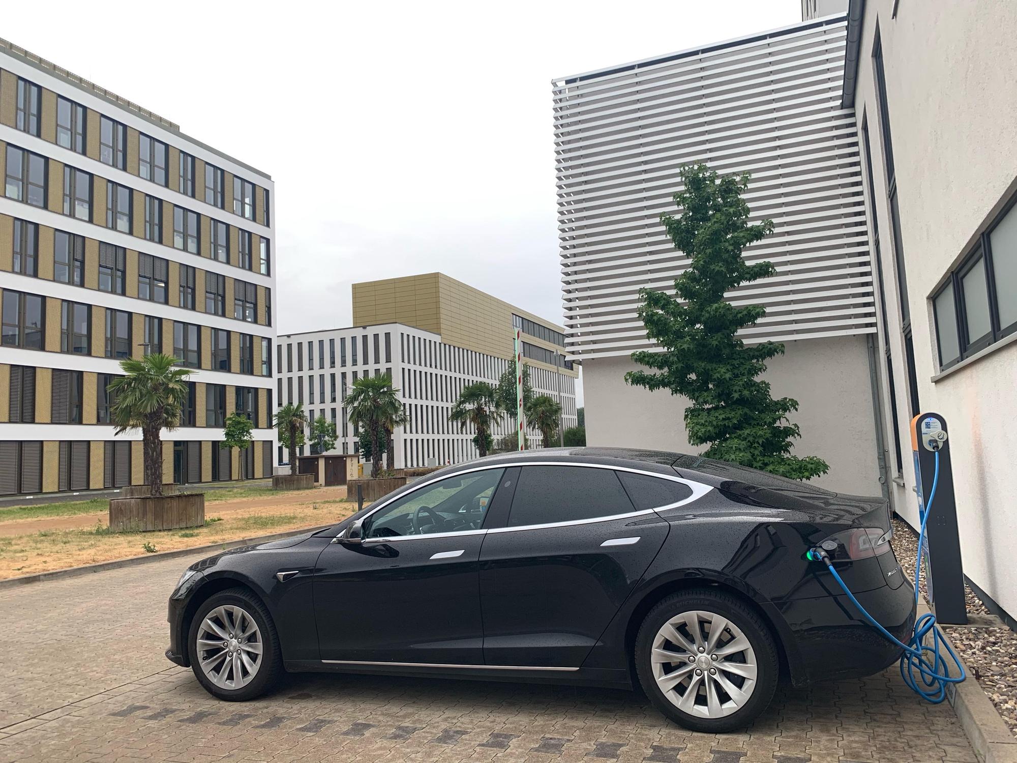 MEGA | Monheim am Rhein, NRW | EV Station