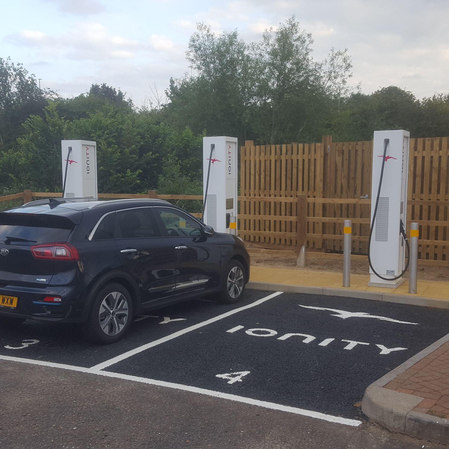 Milton Keynes Coachway (2) | Milton Keynes Coachway, Newport Pagnell ...