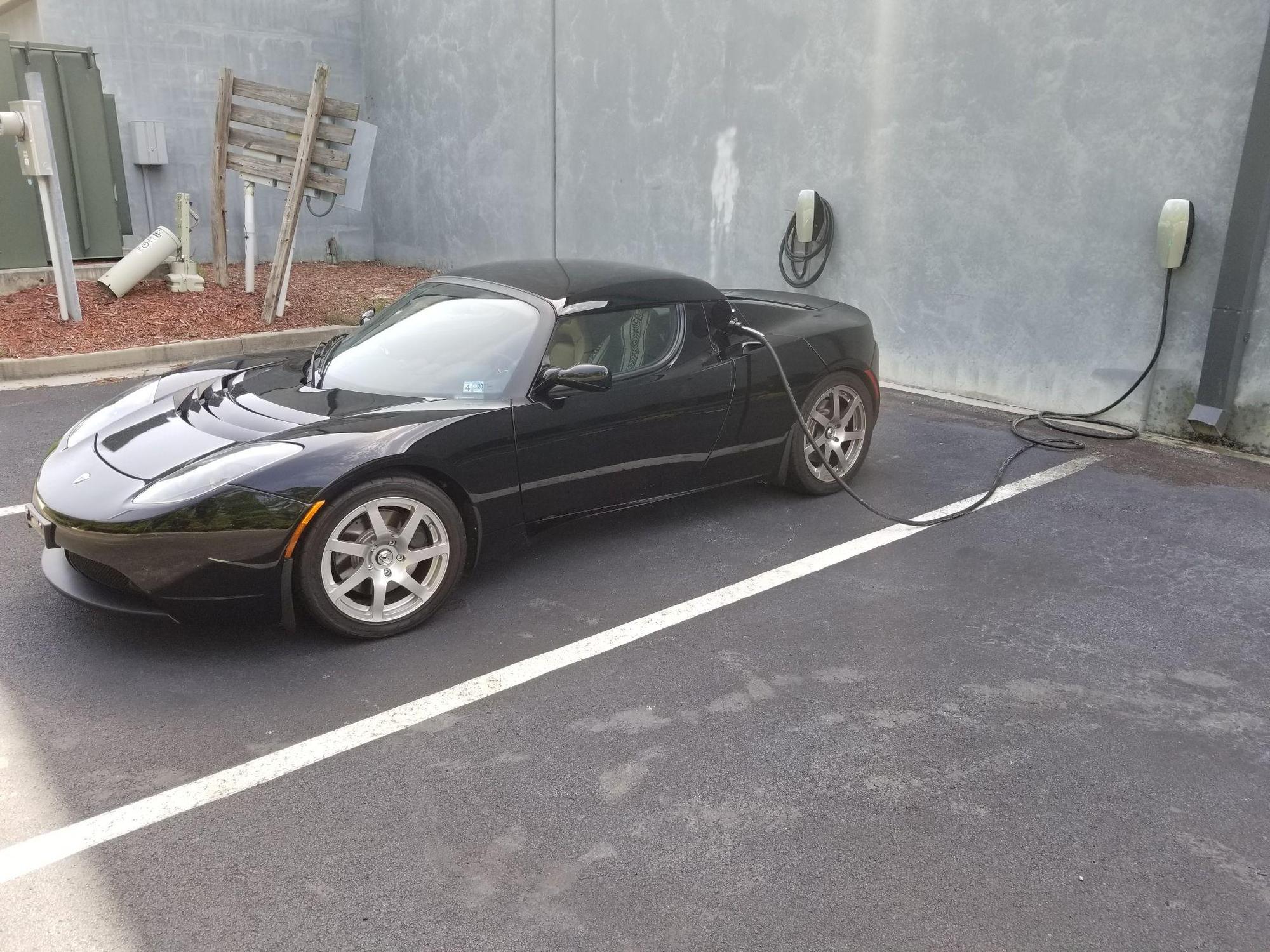 Royal Cinemas 14 & World’s Tallest IMAX | Pooler, GA | EV Station