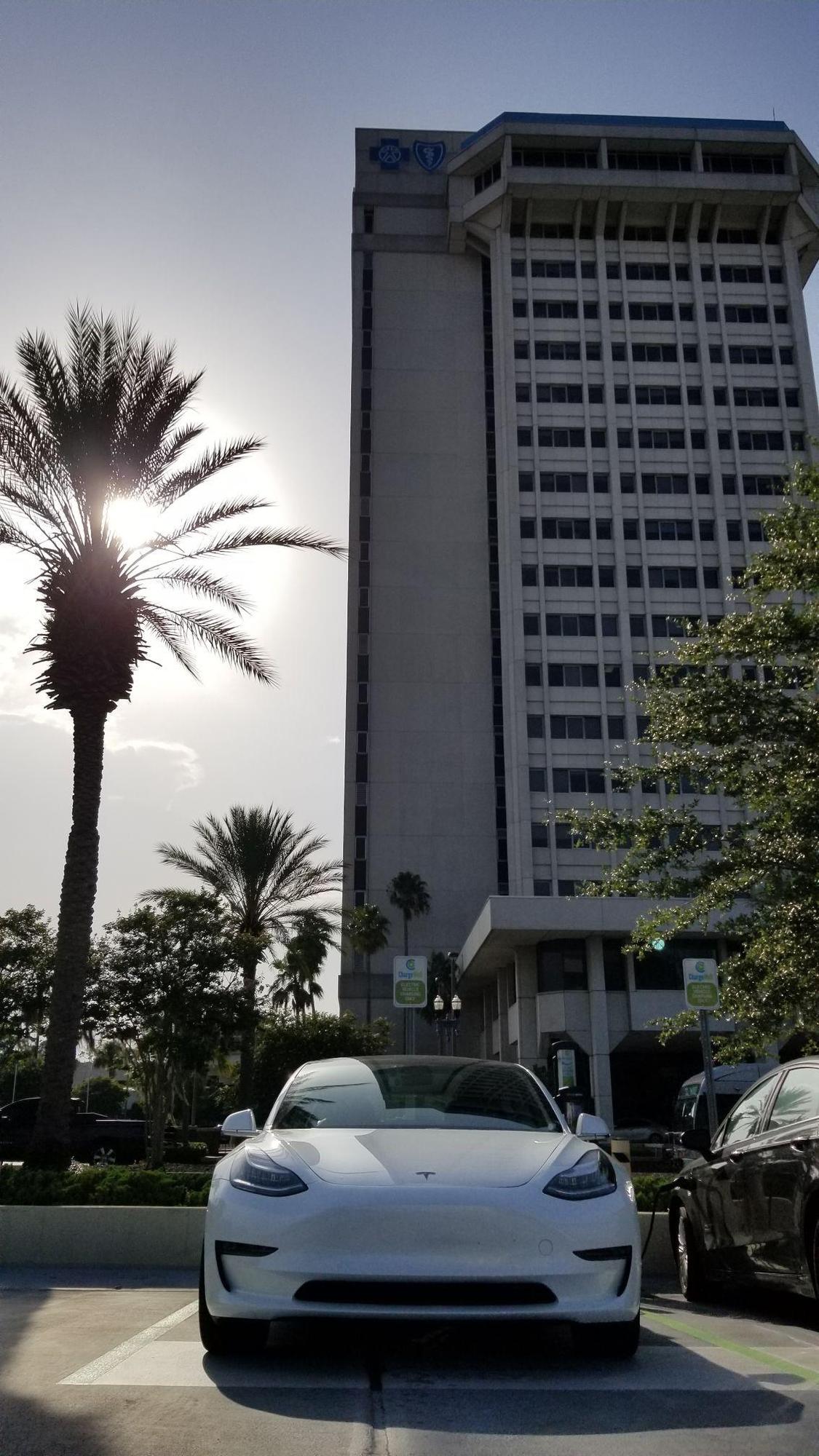 Fidelity National Financial | Jacksonville, FL | EV Station